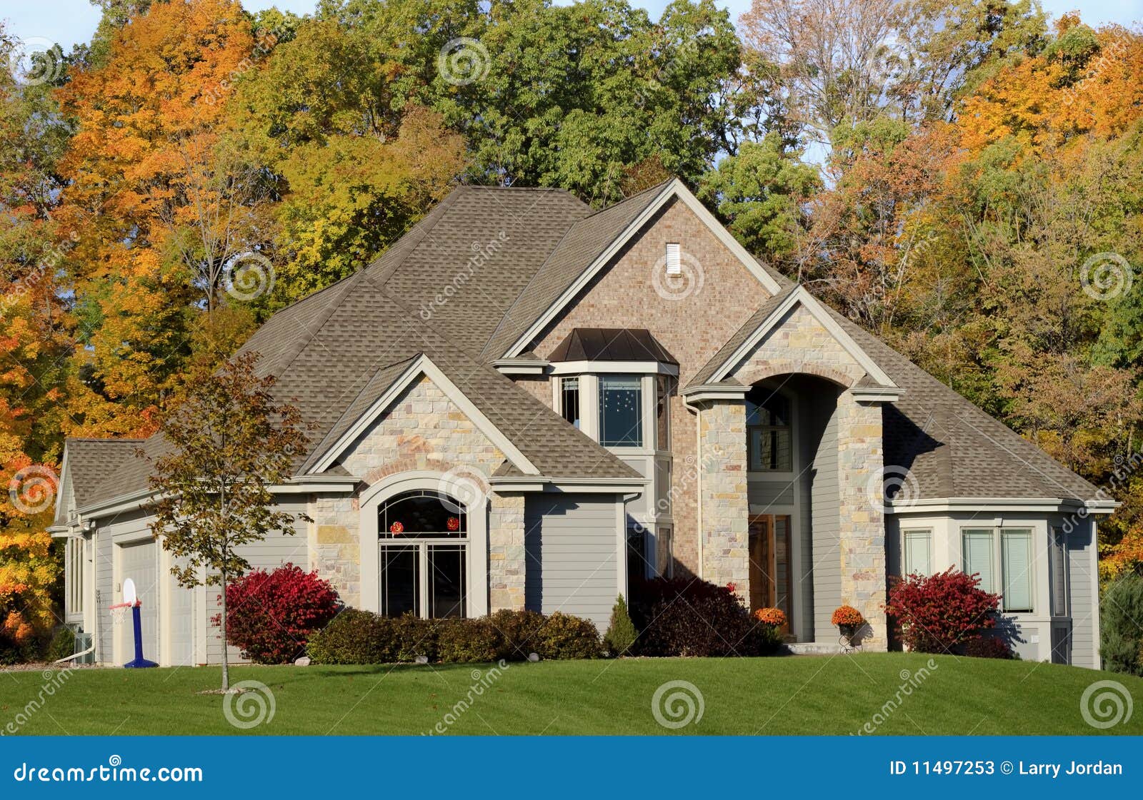Autumn Luxury Stone Estate stock image. Image of living - 11497253