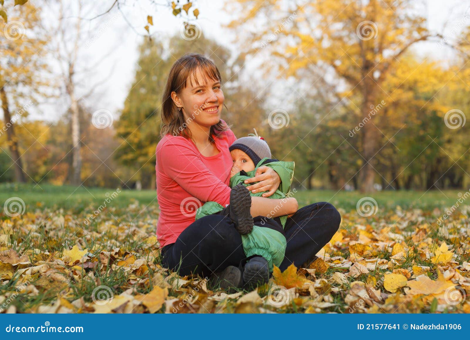 Autumn mother baby stock image. Image of baby, leaves - 21577641