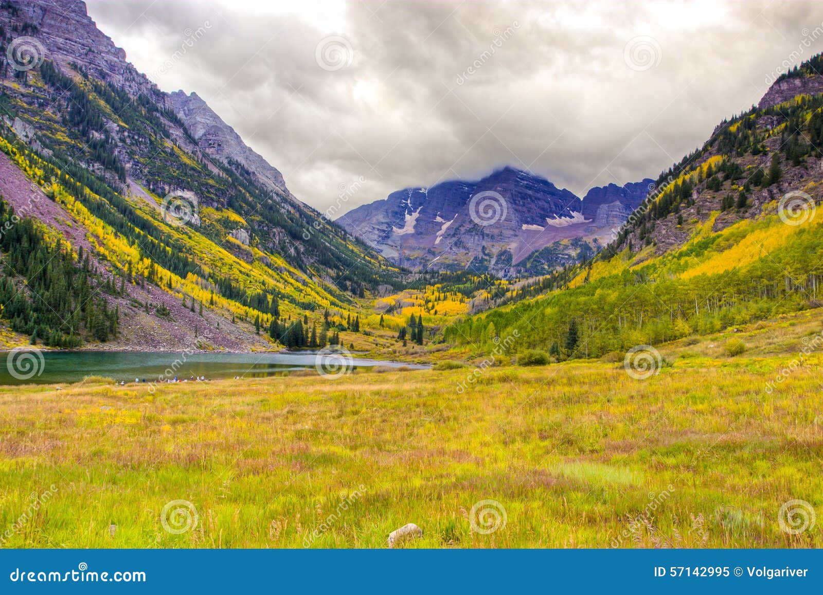 Autumn Mountain Landscape on a Cloudy Day. Stock Image - Image of park ...