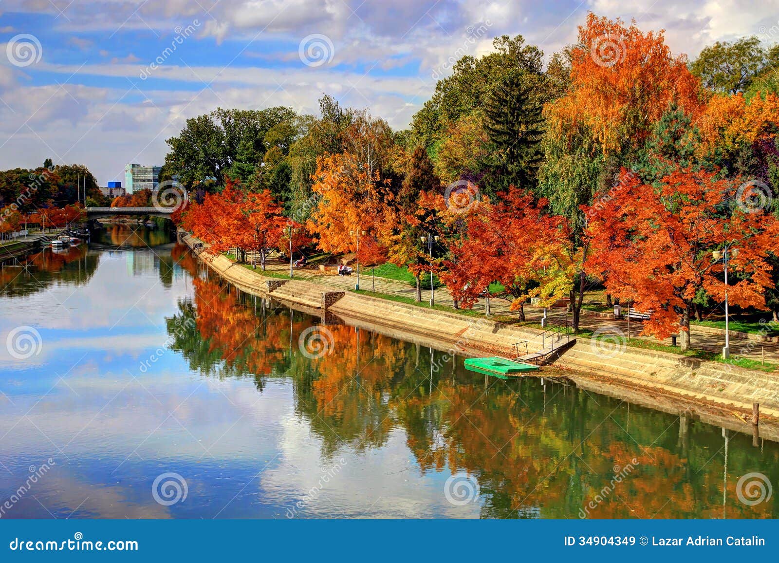Autumn on river Bega stock image. Image of shore, panorama - 34904349