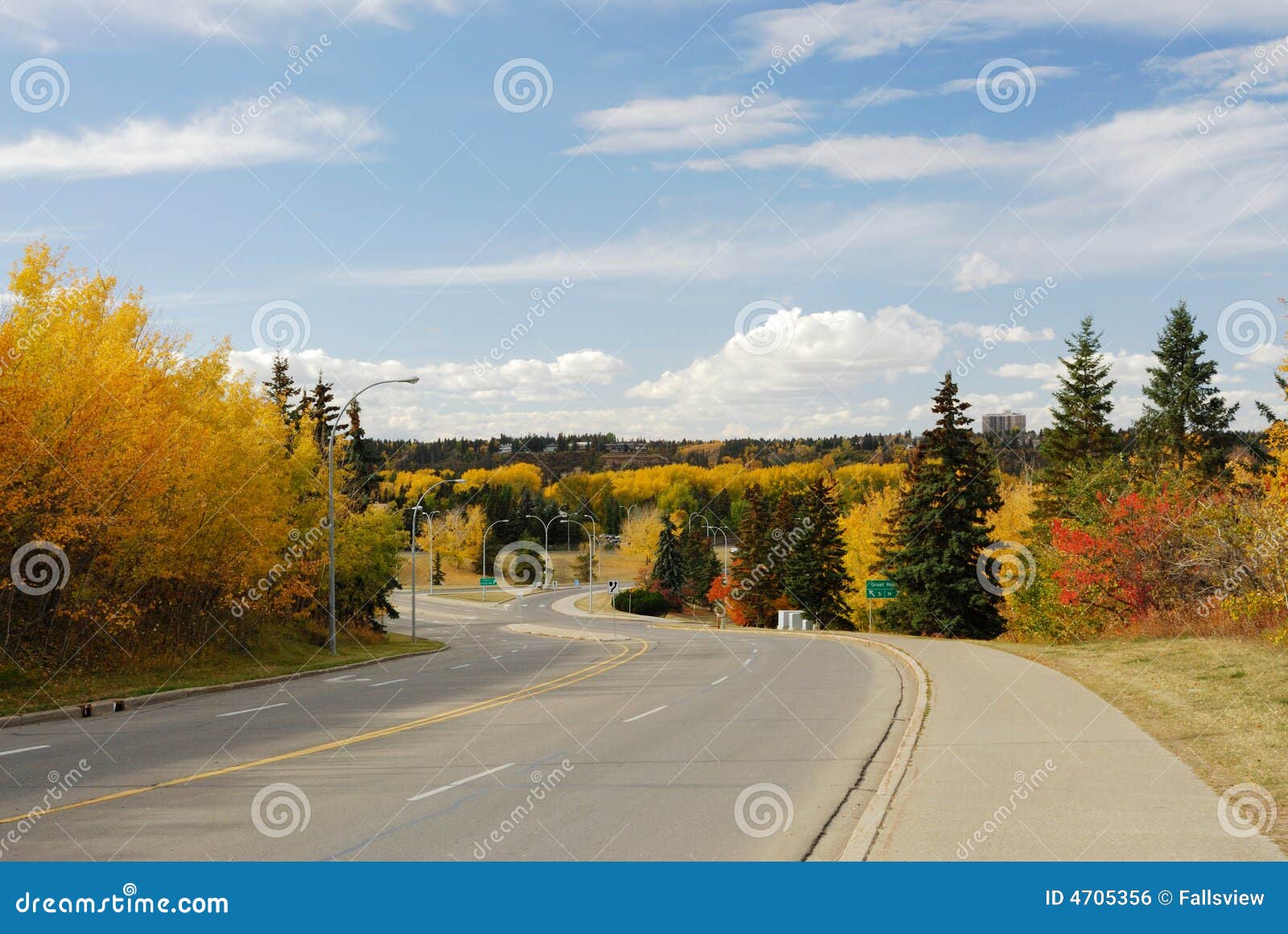 Autumn scene in edmonton stock photo. Image of aspen, nature - 4705356