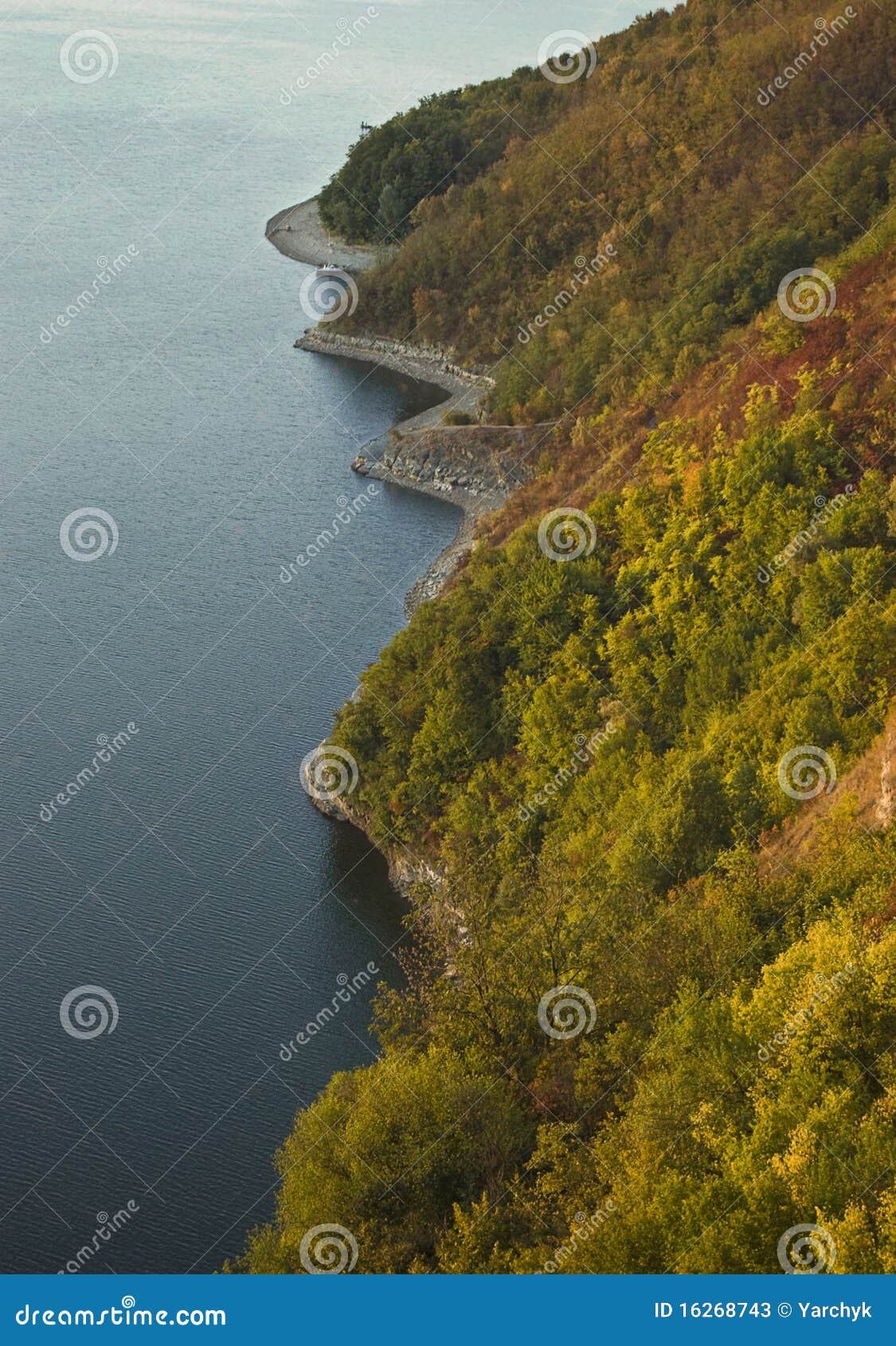 Autumn shoreline stock image. Image of island, tree, shoreline - 16268743