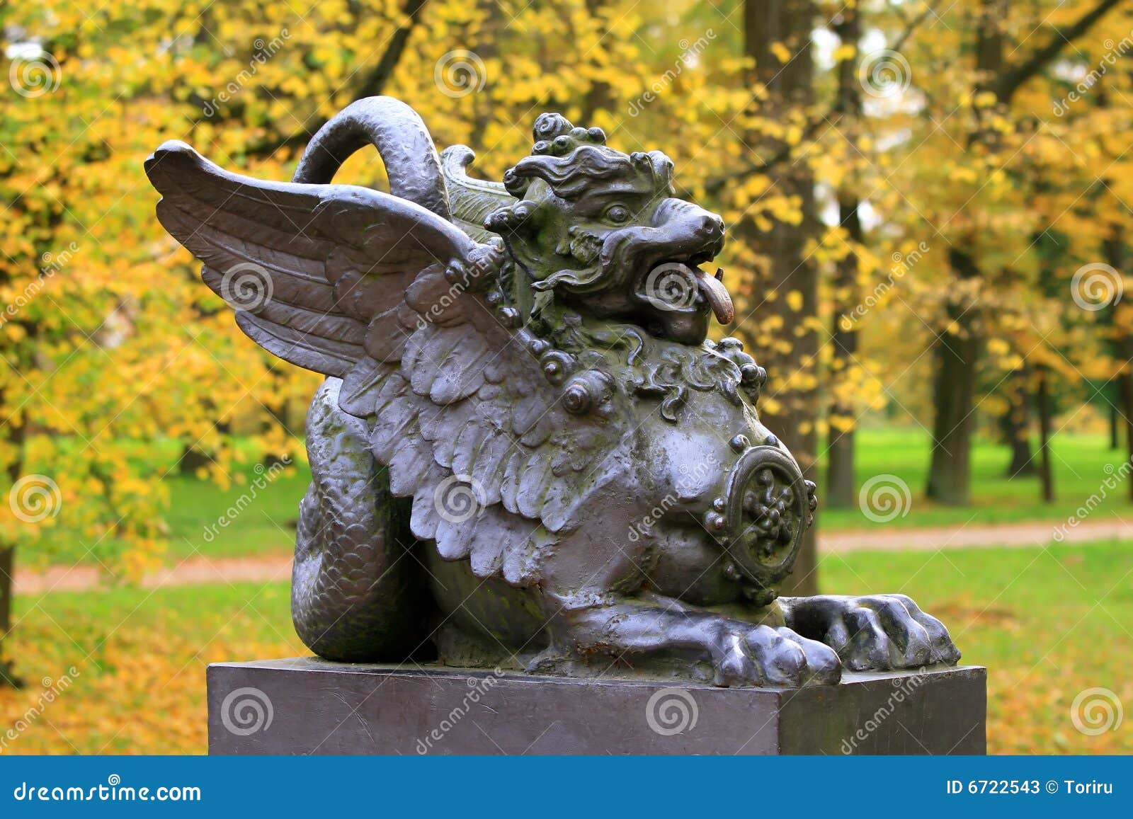 Autumn statue stock image. Image of animal, europe, mythical - 6722543