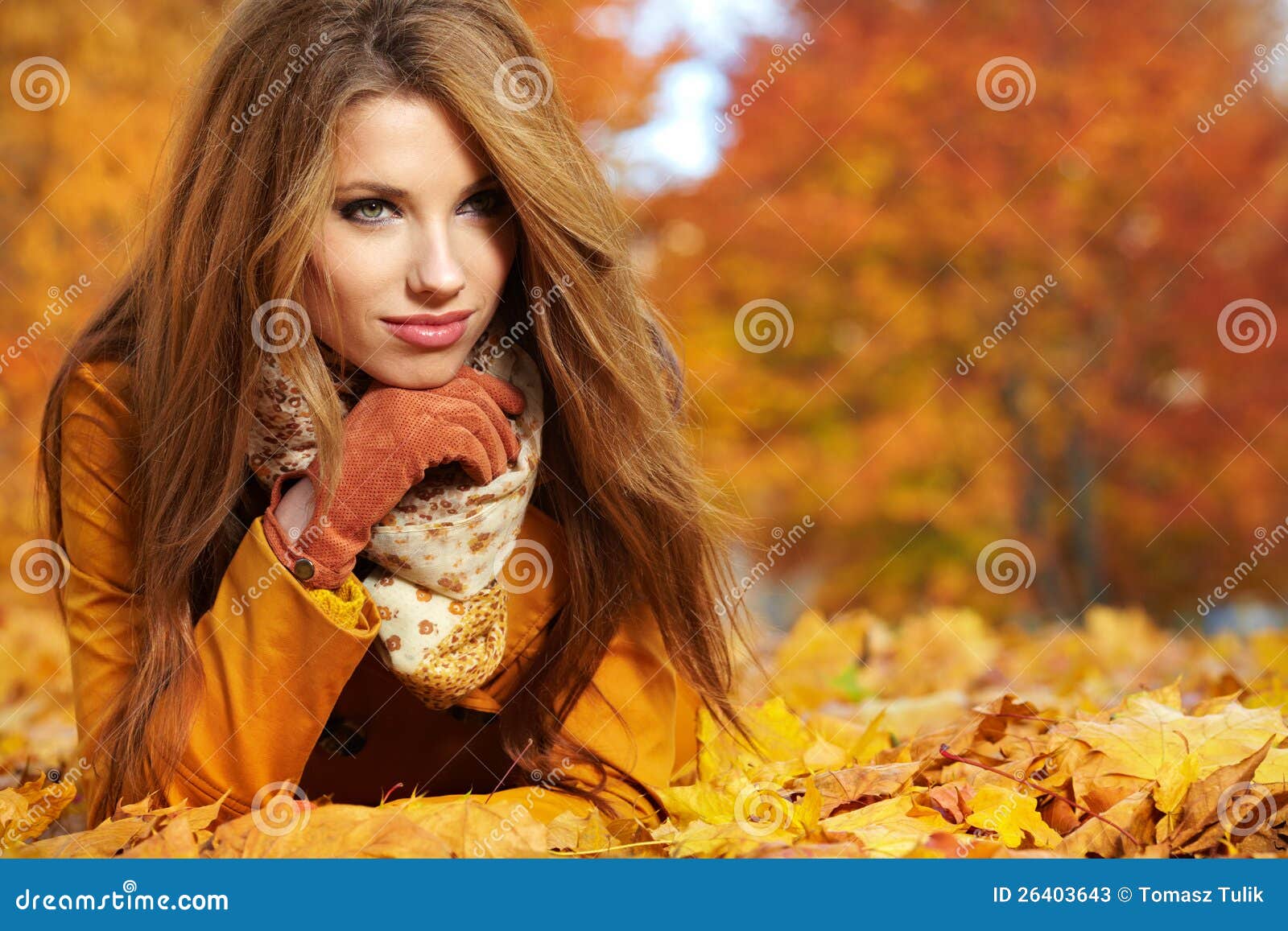 Autumn woman stock image. Image of casual, pose, brunette - 26403643