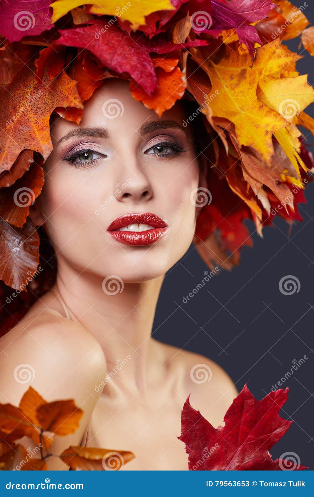 Autumn Woman. Beautiful Makeup Stock Image - Image of facial, fall ...