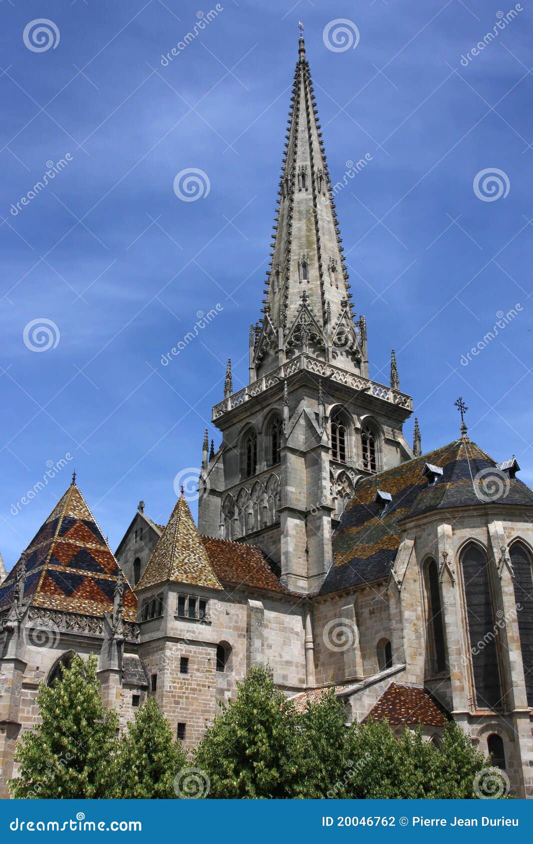 Autun katedra zdjęcie stock. Obraz złożonej z francja - 20046762