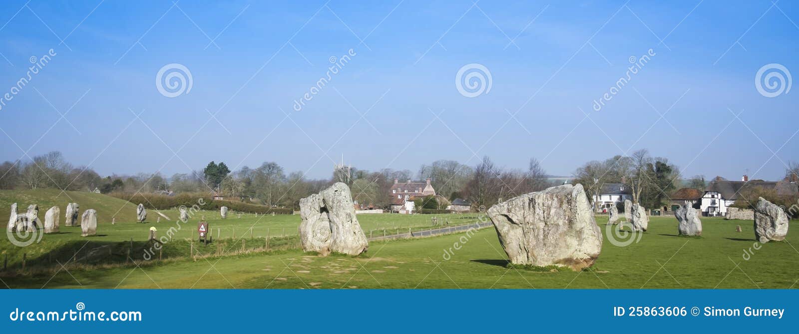 Avebury Stone Circle Standing Stones Uk Stock Photo - Image of standing ...