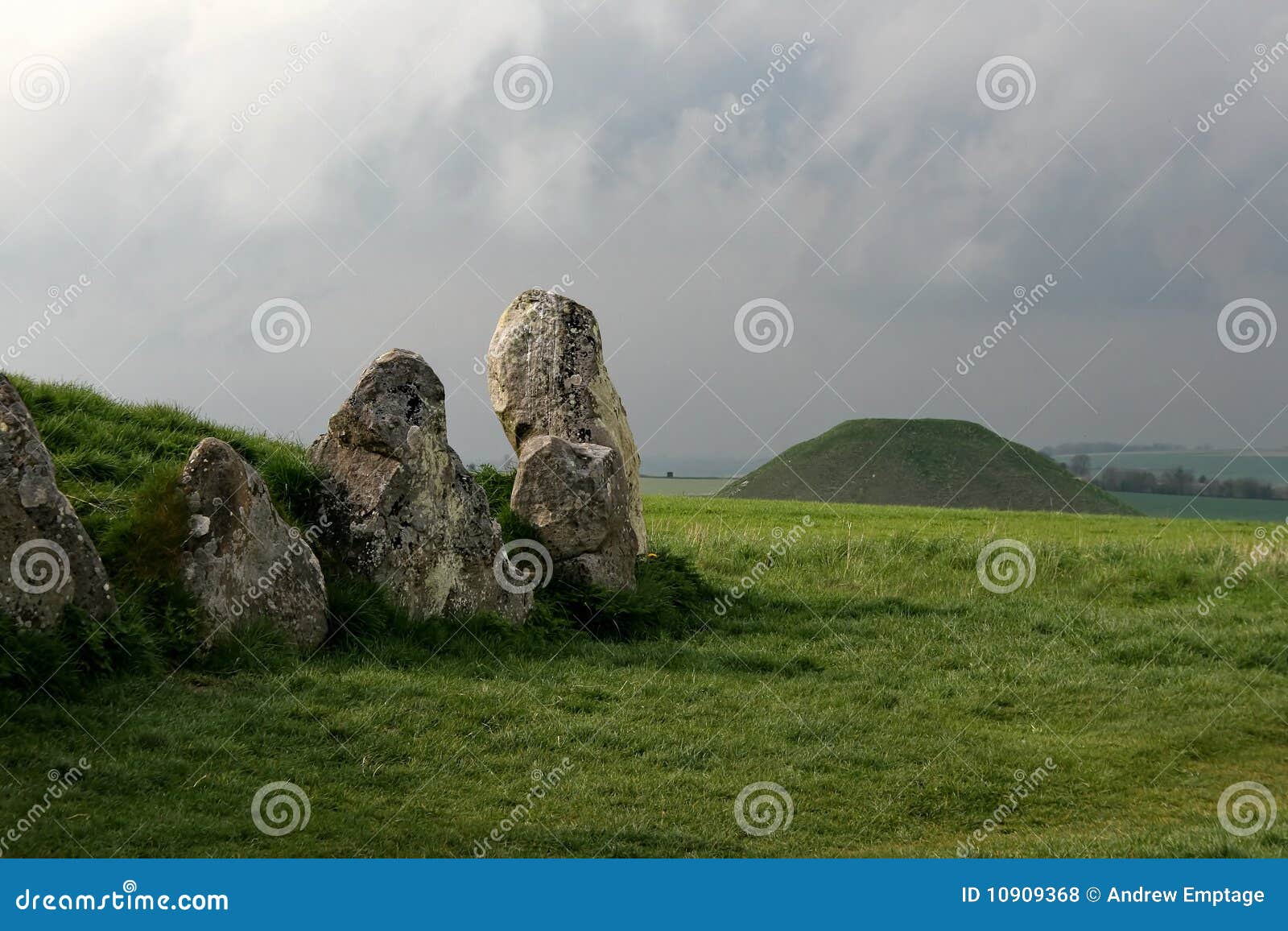 Ley Long Barrow 3,500 BC | Cotswold-Severn Stock Image | CartoonDealer ...