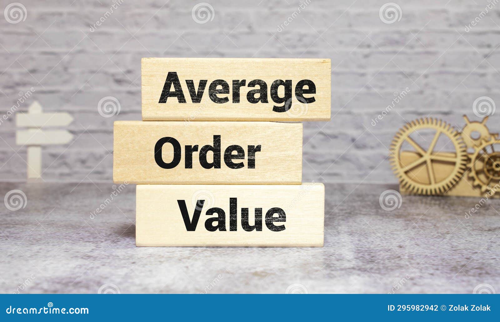 AVERAGE ORDER VALUE. Black Marker on Torn Cardboard Background Stock ...