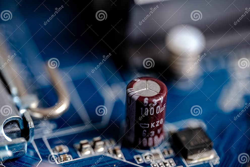 The Average Transistor Sealed on a Microplate Stock Image - Image of ...