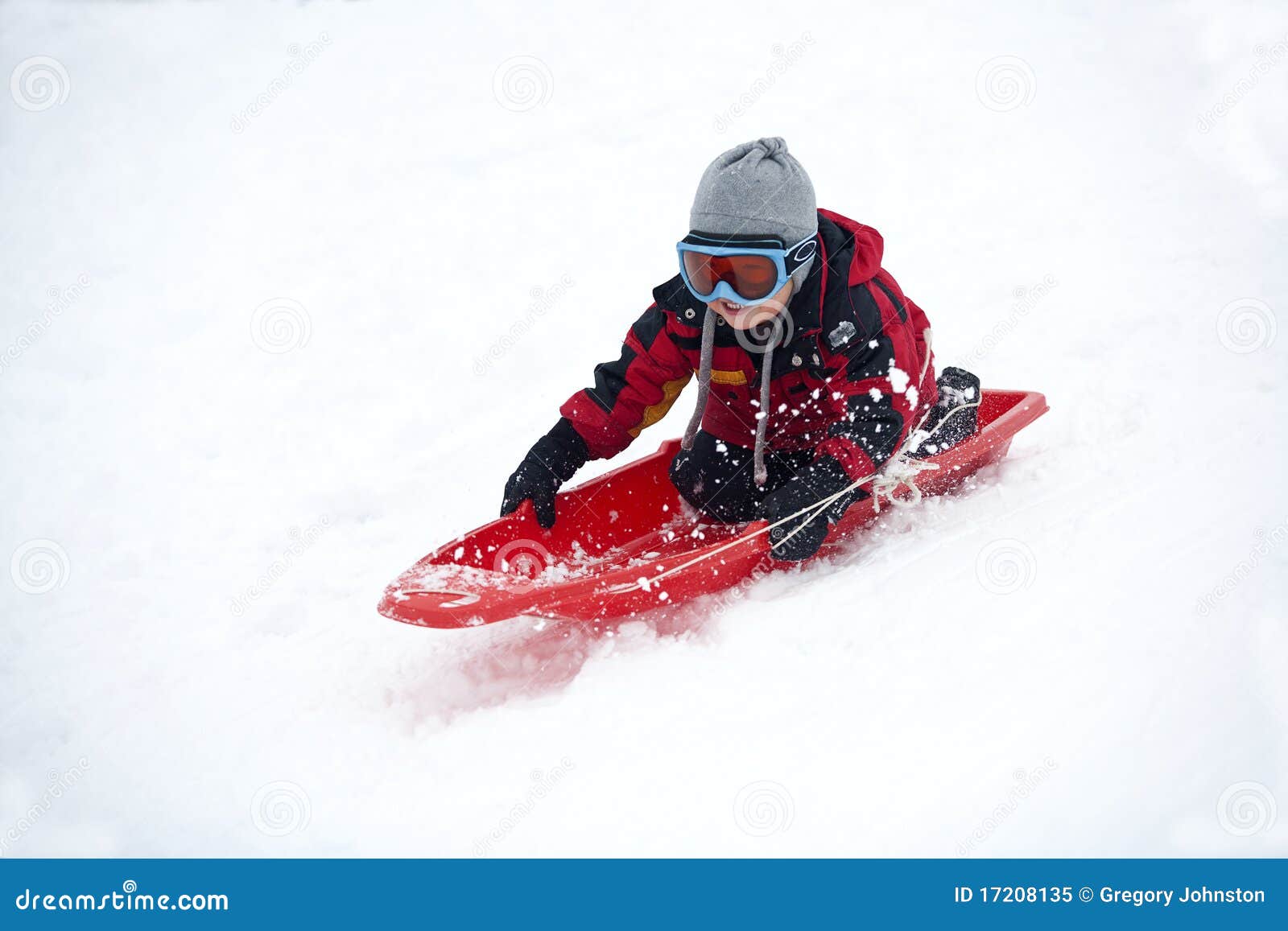 Avere Divertimento Su Una Slitta. Immagine Stock - Immagine di gioco ...