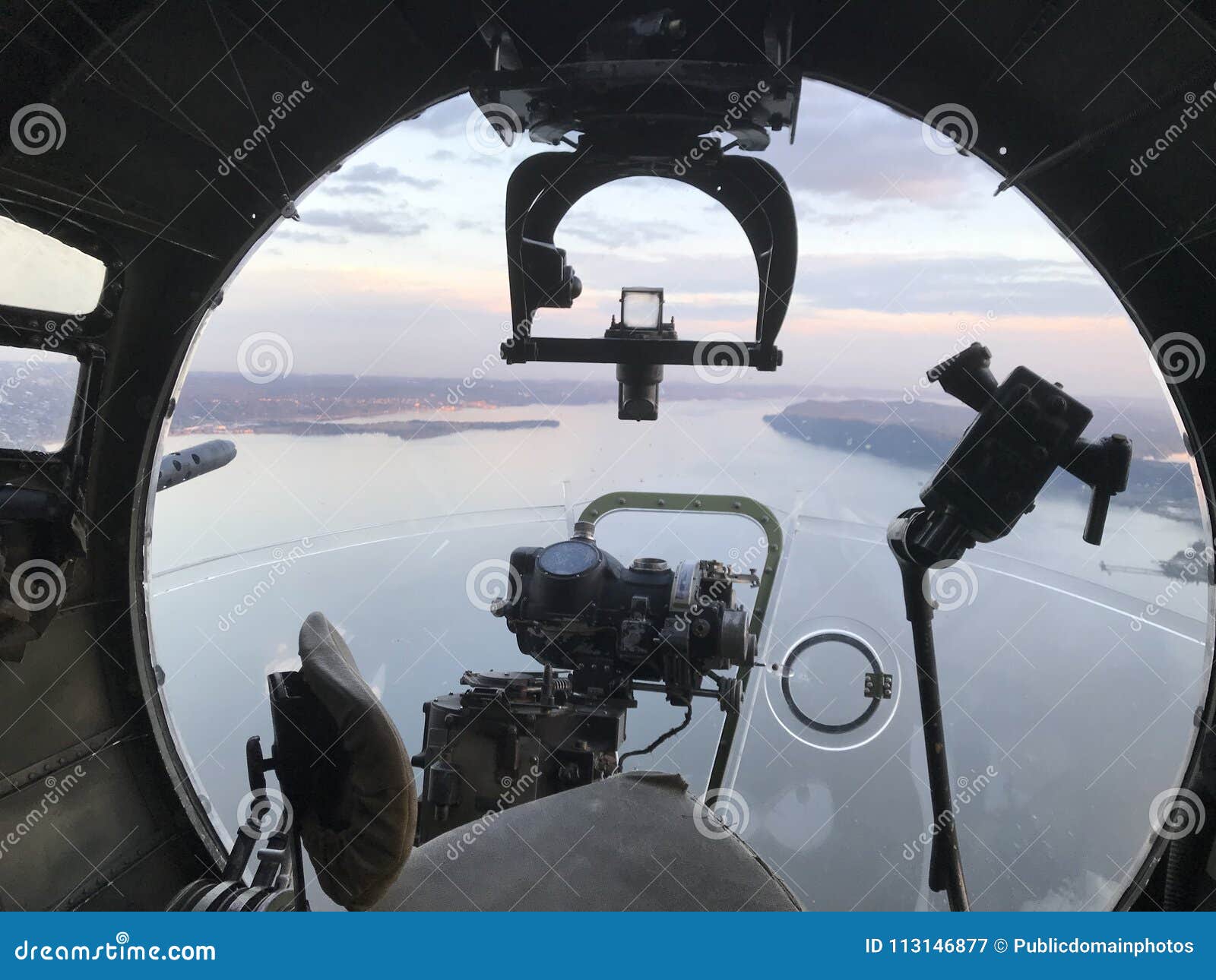 Aviation, Cockpit, Motor Vehicle, Rotorcraft Picture. Image: 113146877