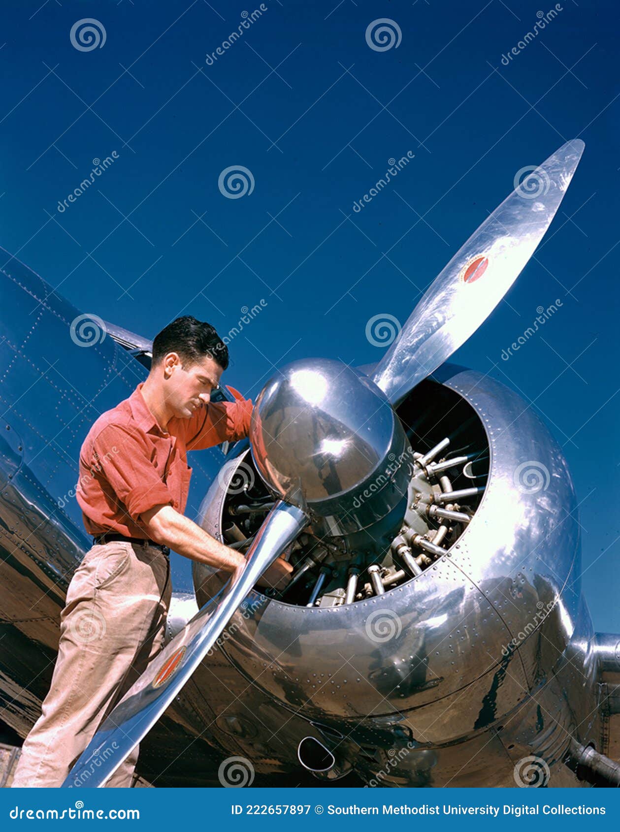 [Aviation Mechanic With Lockheed 12A Electra Junior] Picture. Image ...