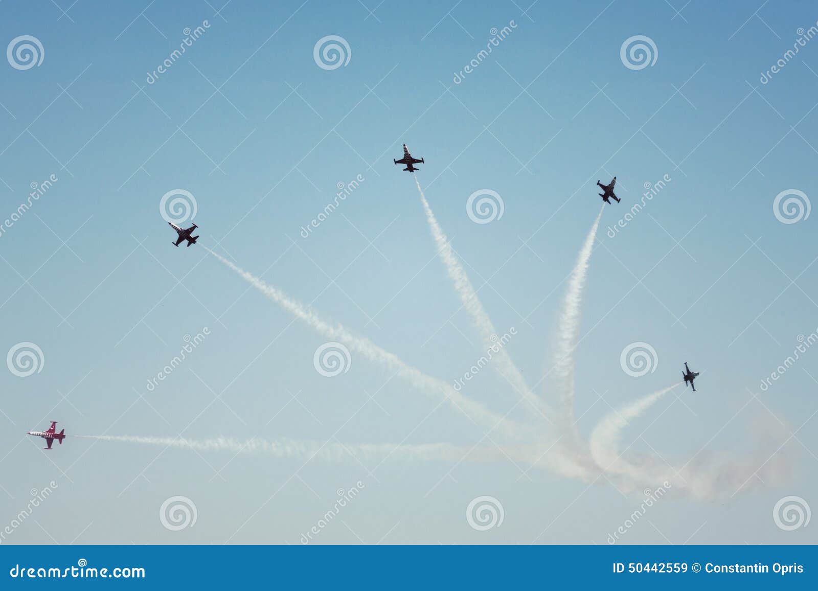 Aviation show editorial stock image. Image of power, airshow - 50442559