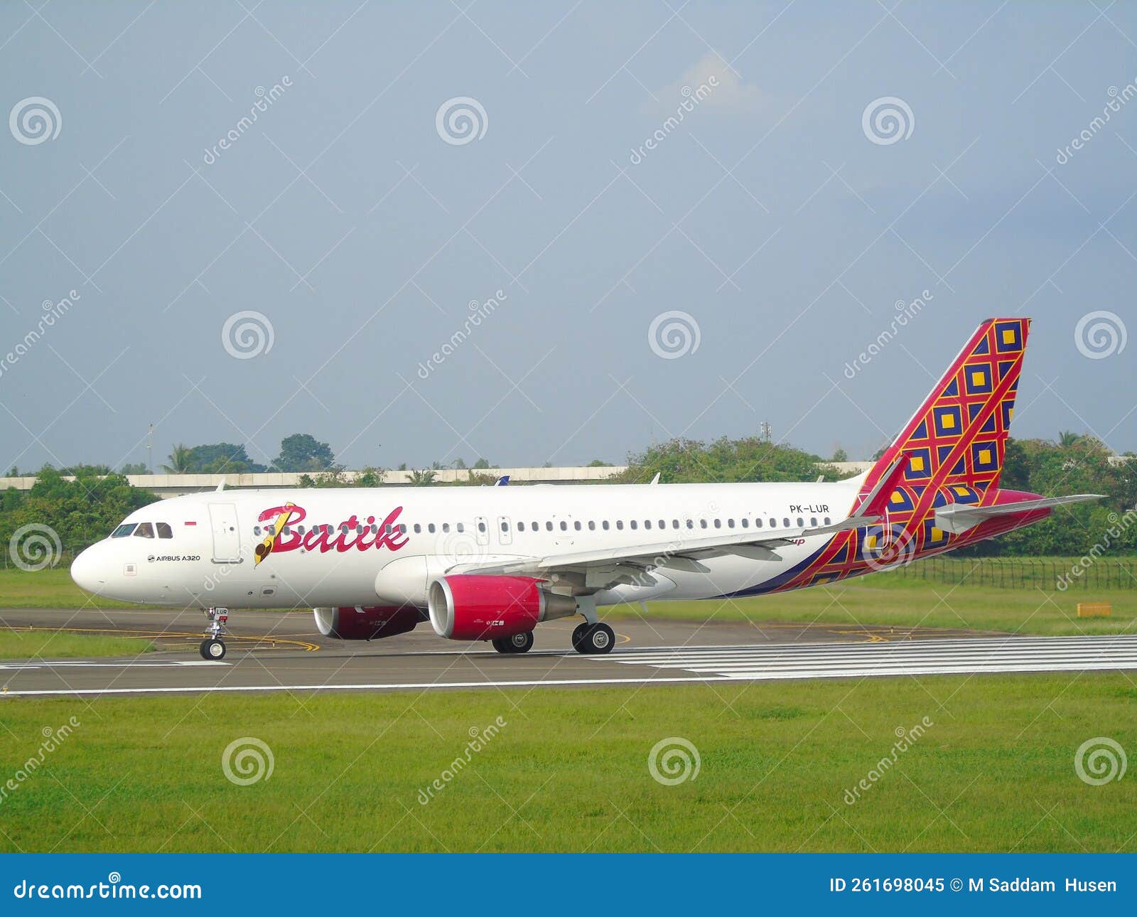 Aviation Spotters editorial image. Image of batik, a320 - 261698045