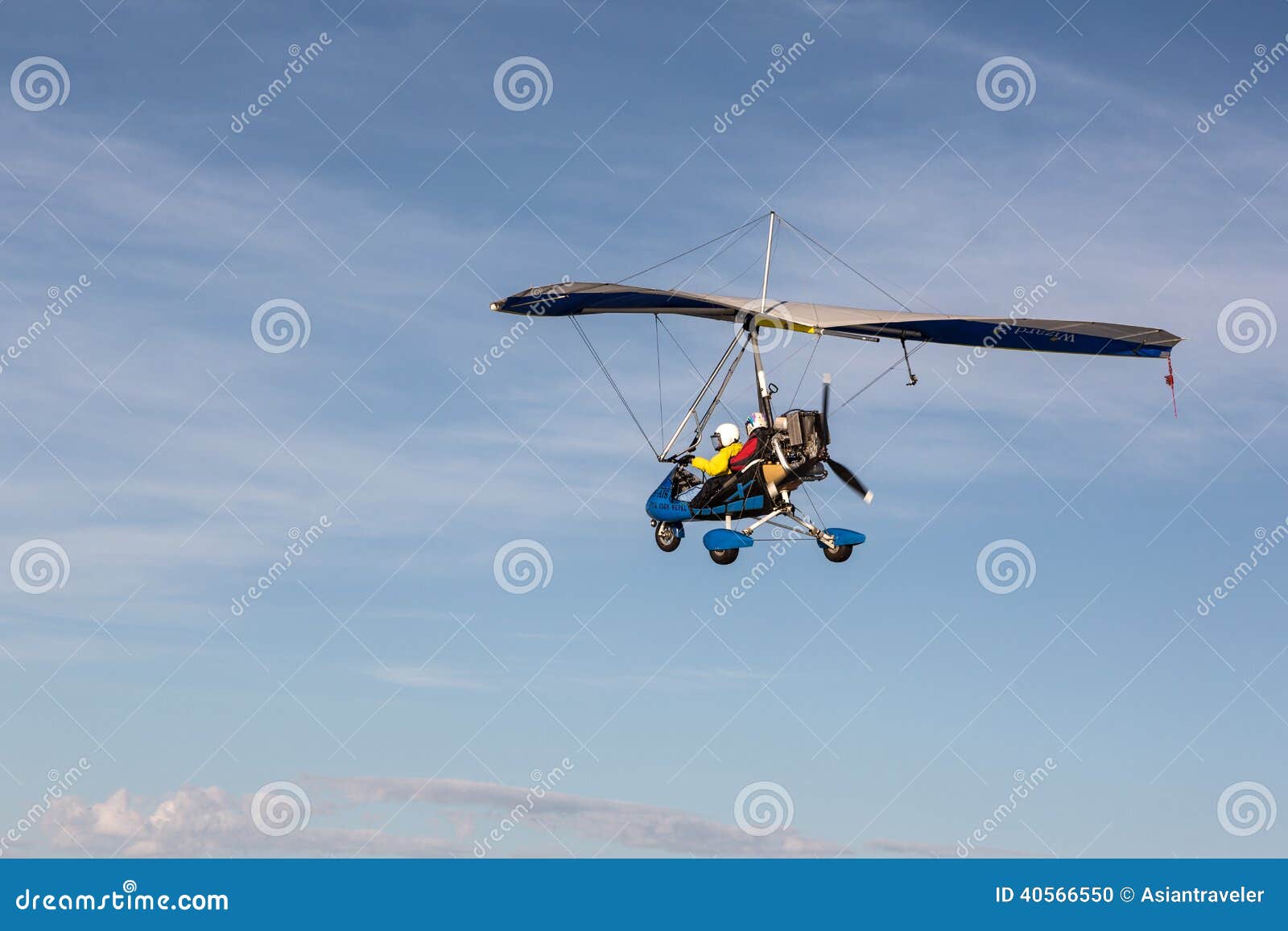 Avion D'ultra-léger Motorisé Image éditorial - Image du asie ...