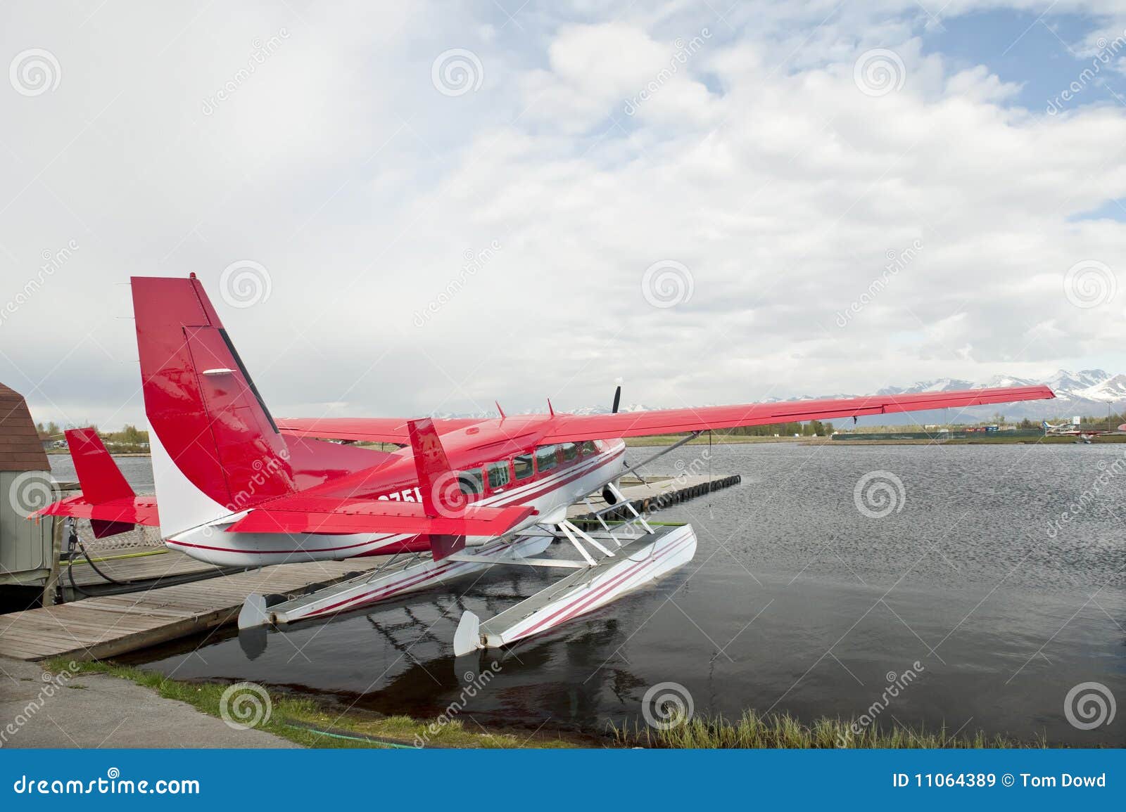 Avion de mer de flotteur image stock. Image du bleu, véhicule - 11064389