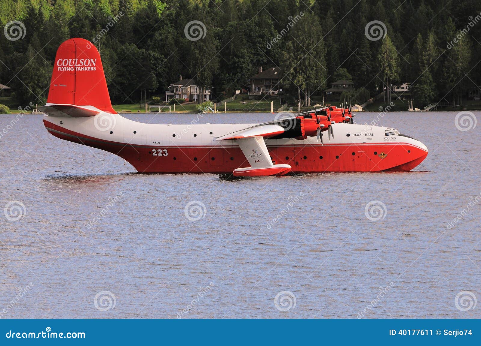 Avion de sapeur-pompier. photo éditorial. Image du atterrissage - 40177611