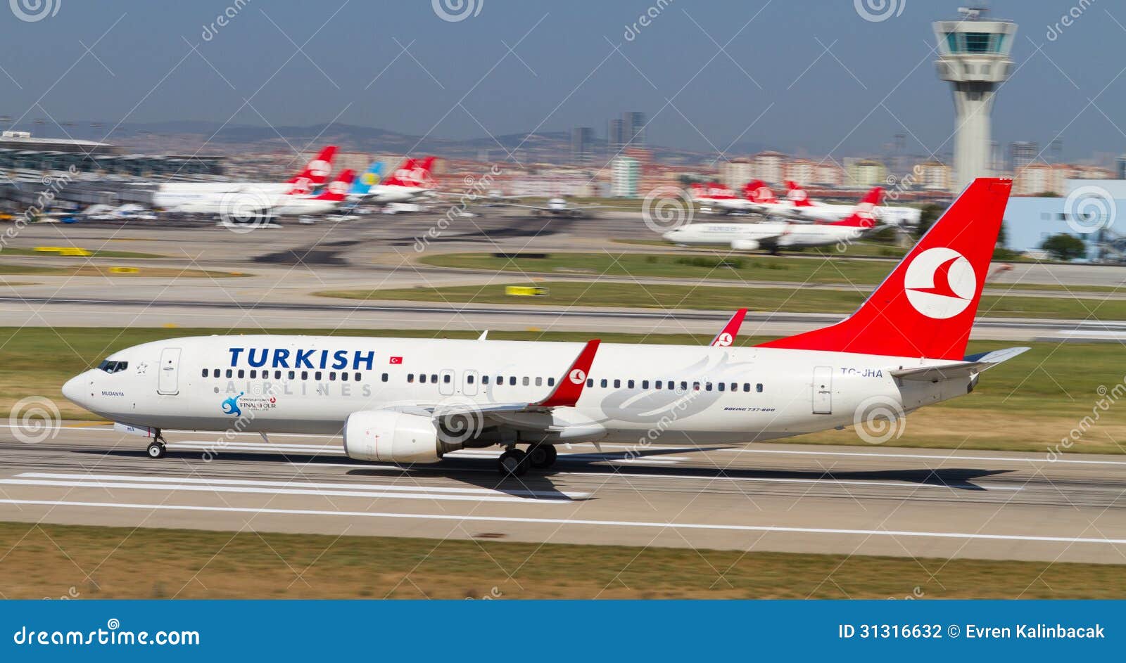 Aviones fotografía editorial. Imagen de aeropuerto, mosca - 31316632