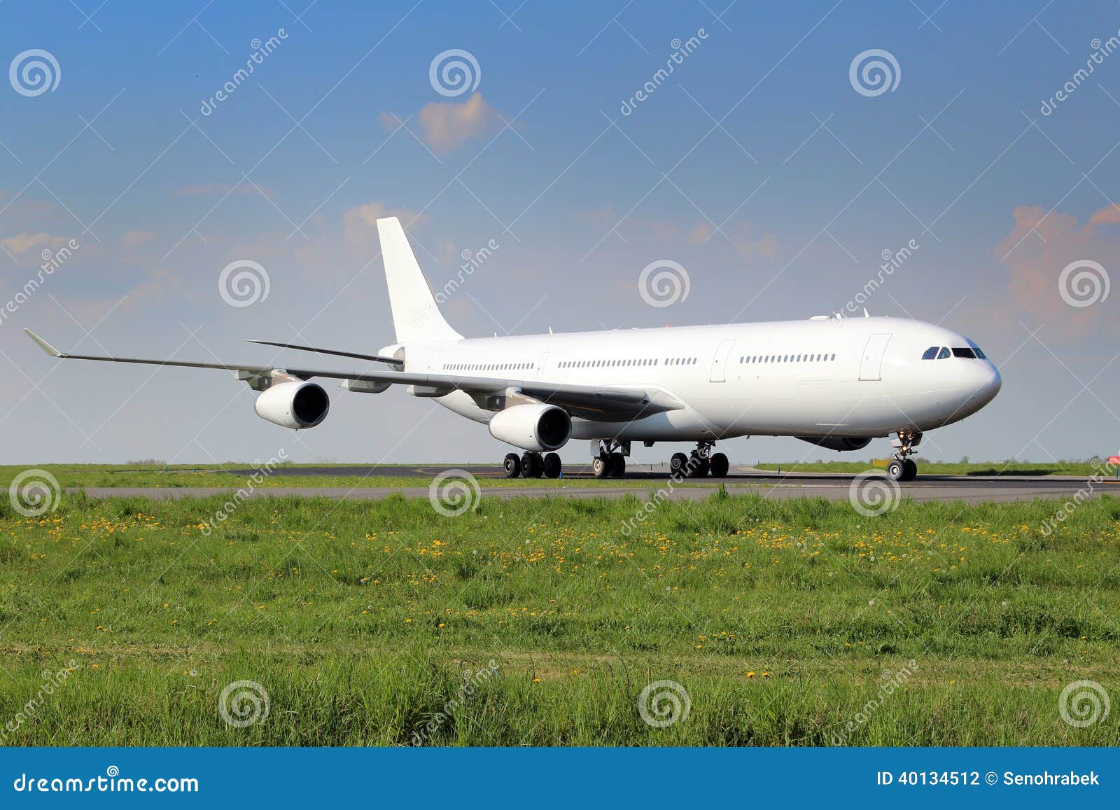 Aviones blancos foto de archivo. Imagen de moderno, nariz - 40134512