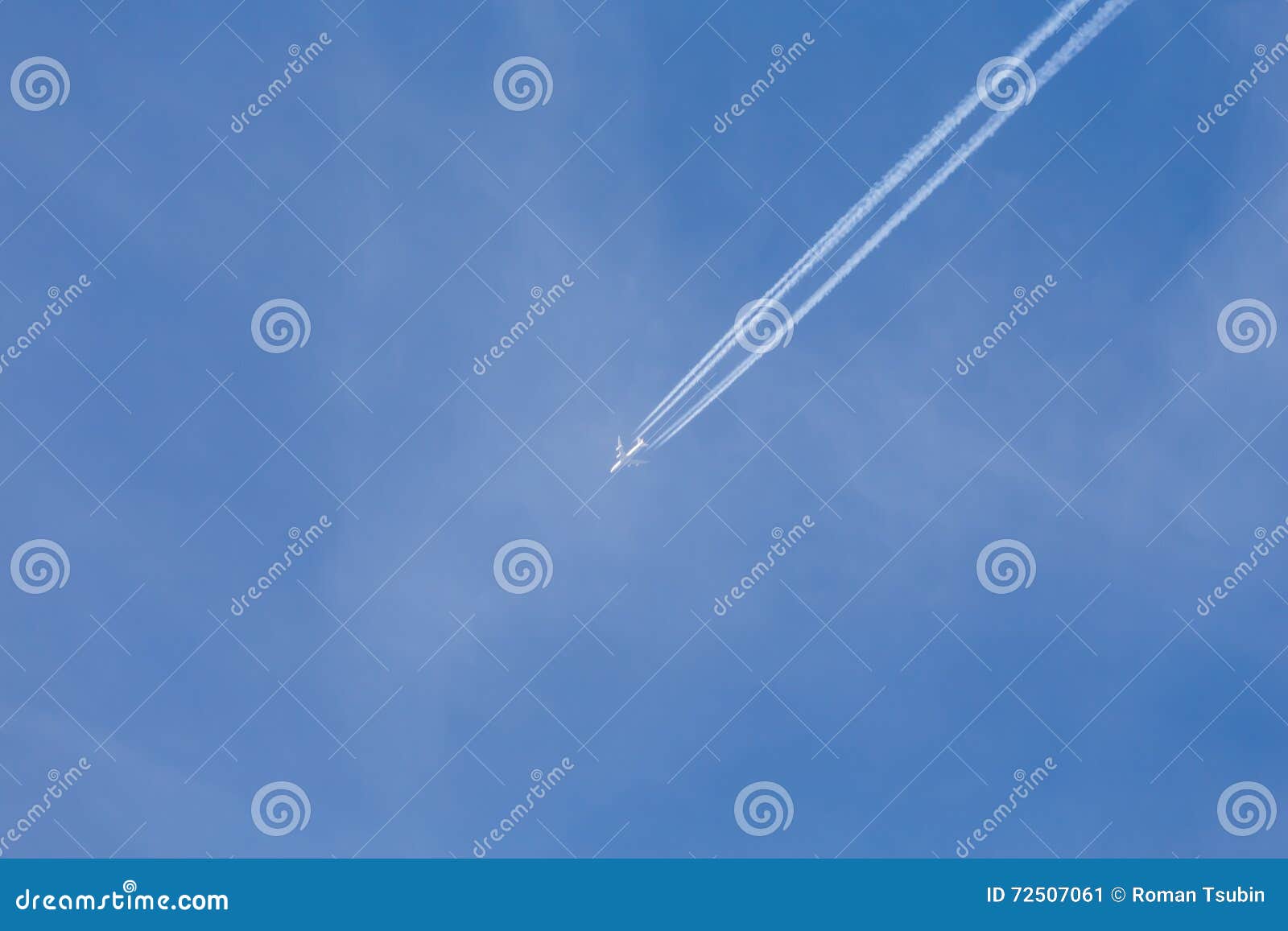 Aviones en el aire imagen de archivo. Imagen de blanco - 72507061