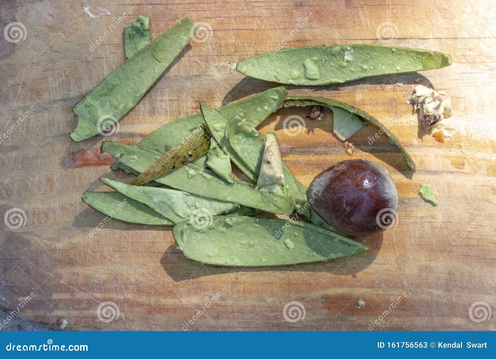Avocado peels and pip stock image. Image of view, fats - 161756563