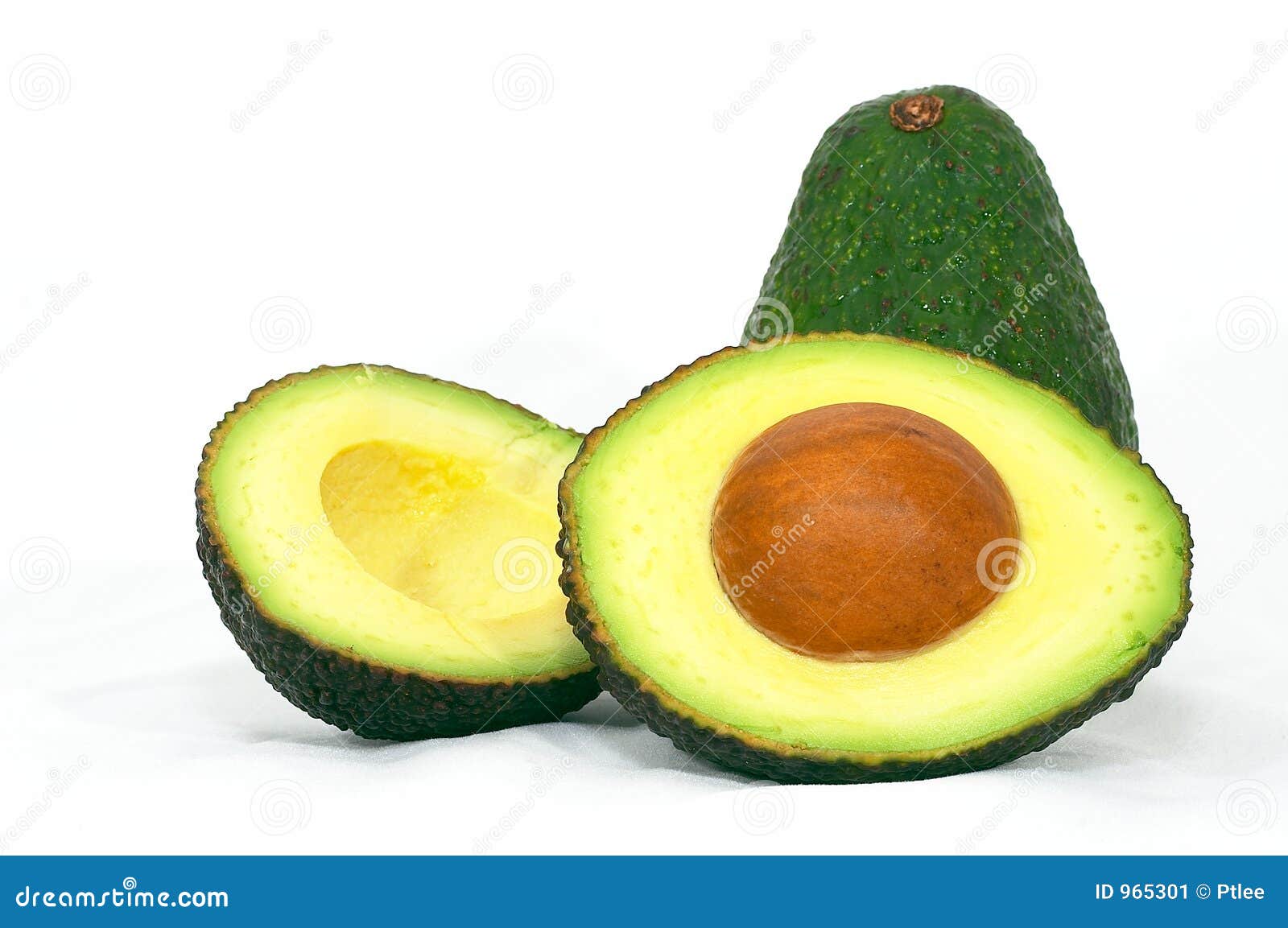 Avocat Vert Avec L'avocat Coupé Image stock - Image du chaux, brun: 965301