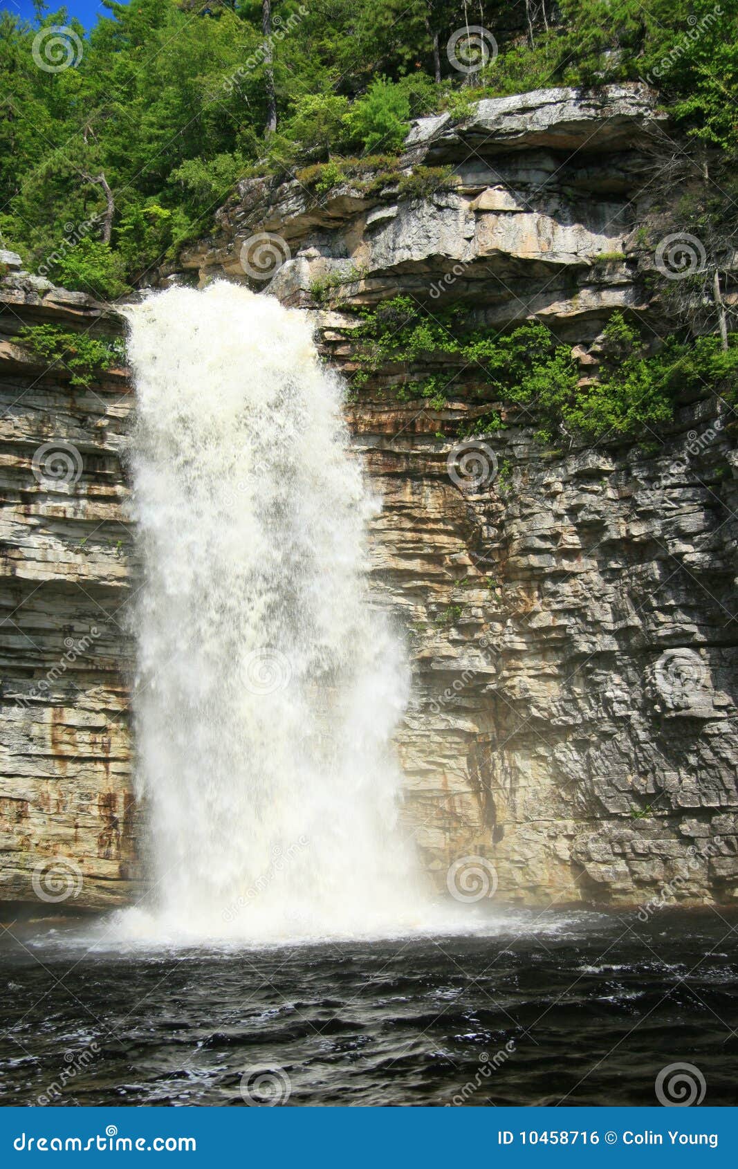 Awosting Falls In Minnewaska State Park Reserve , Upstate NY, USA ...