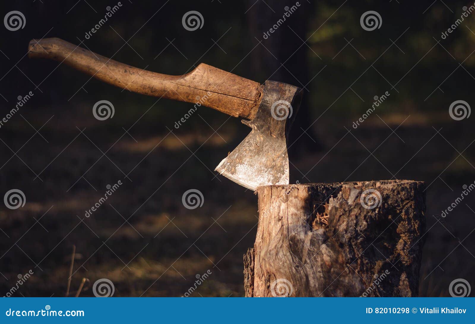 Axe in chopping block stock photo. Image of work, tree - 82010298