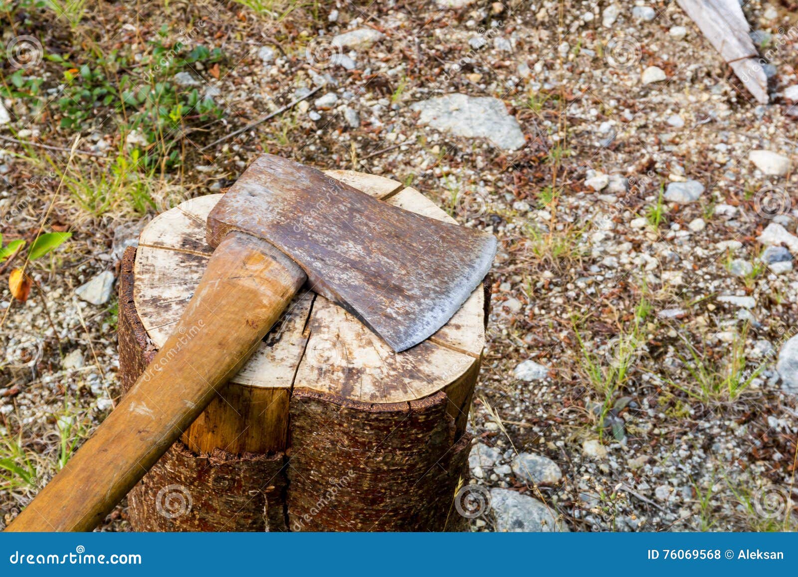 Axe on log stock photo. Image of closeup, rusty, cutter - 76069568
