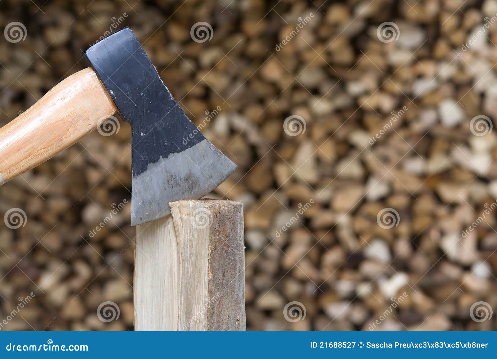 Axe in trunk 2 stock image. Image of sharply, work, split - 21688527