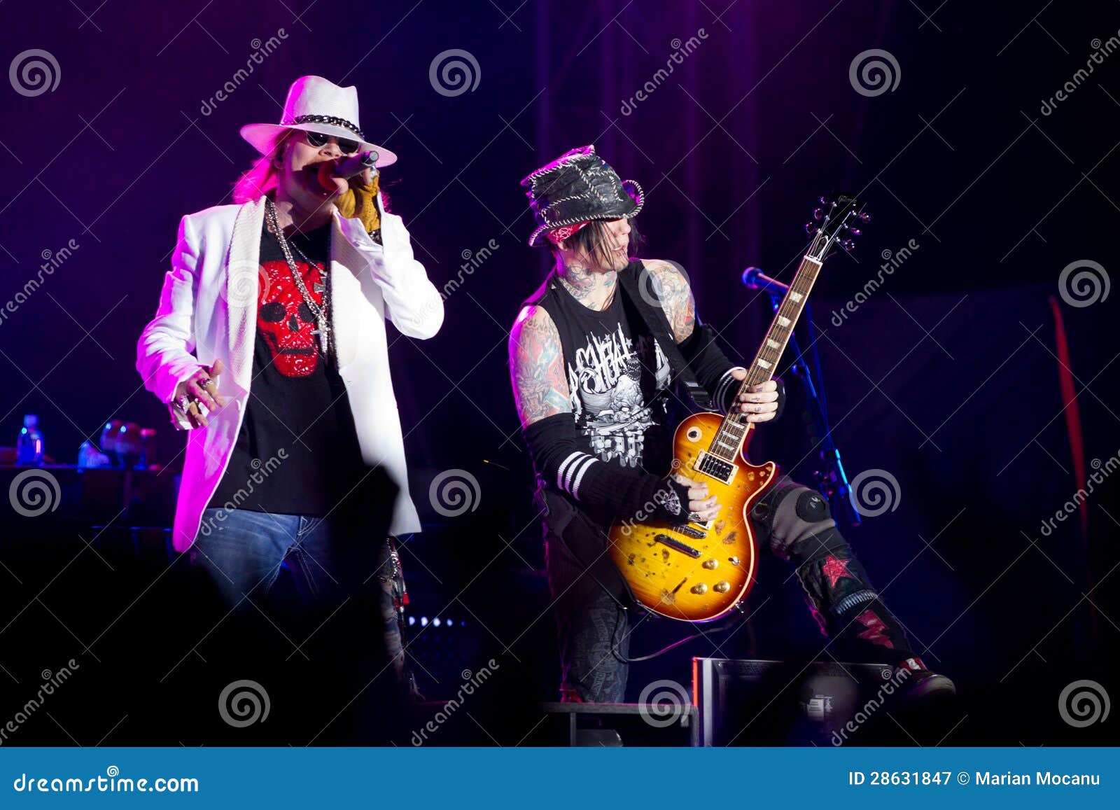 Axl Rose en Chris Pitman redactionele fotografie. Image of amerikaans ...