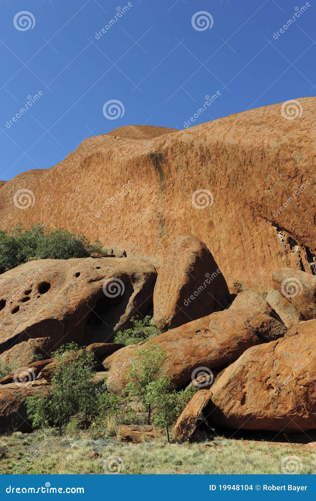 Ayers Rock Monolith editorial stock image. Image of attraction - 19948104