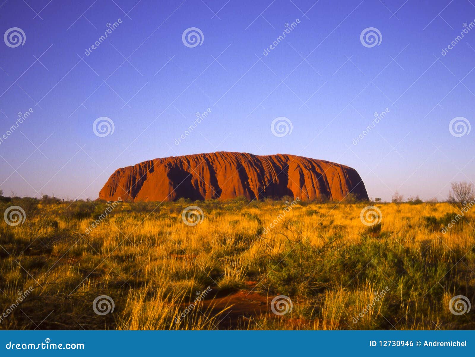 Ayers rock, Uluru. editorial photo. Image of aussie, australia - 12730946