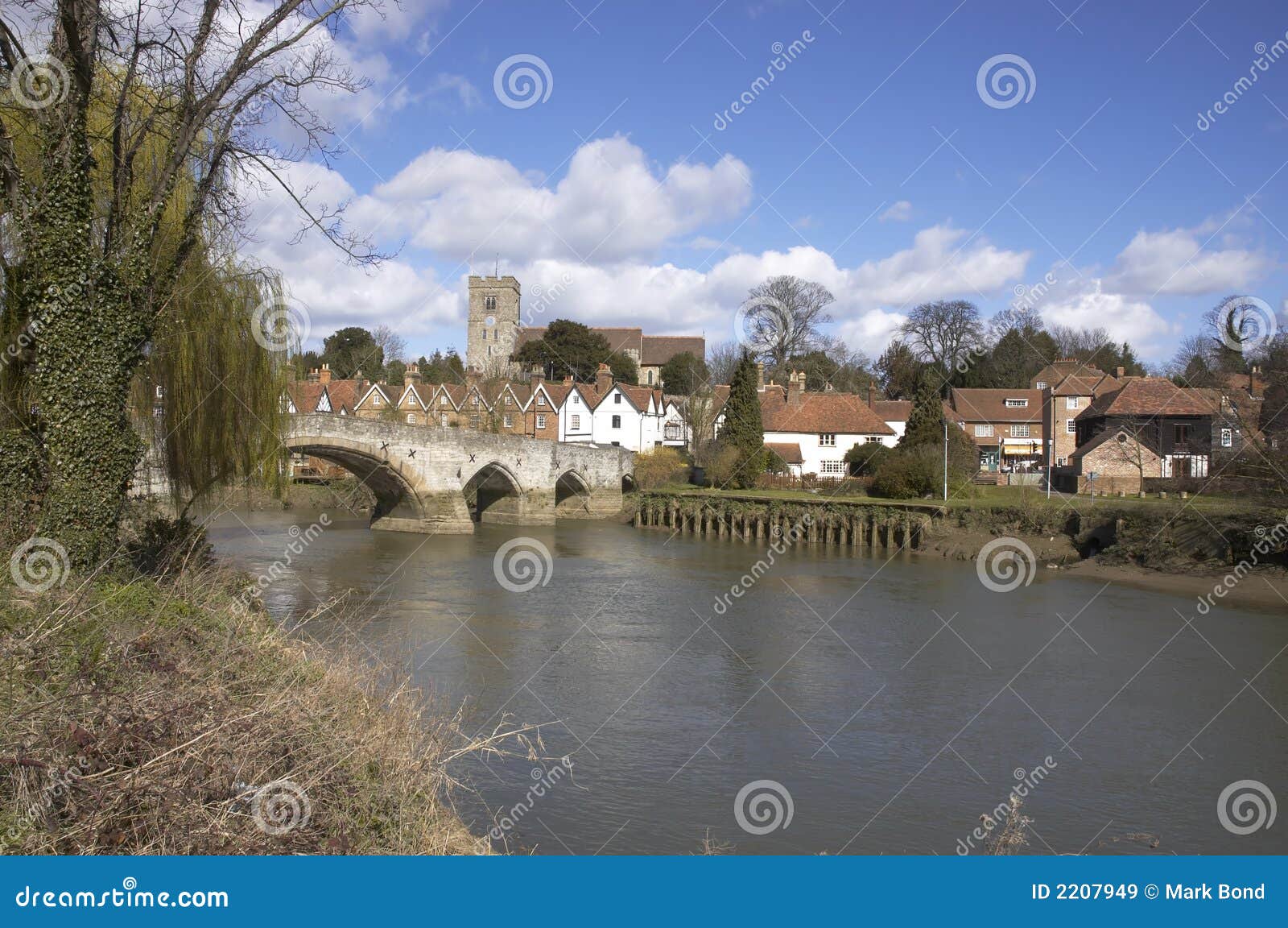 Aylesford stock image. Image of river, village, kentish - 2207949