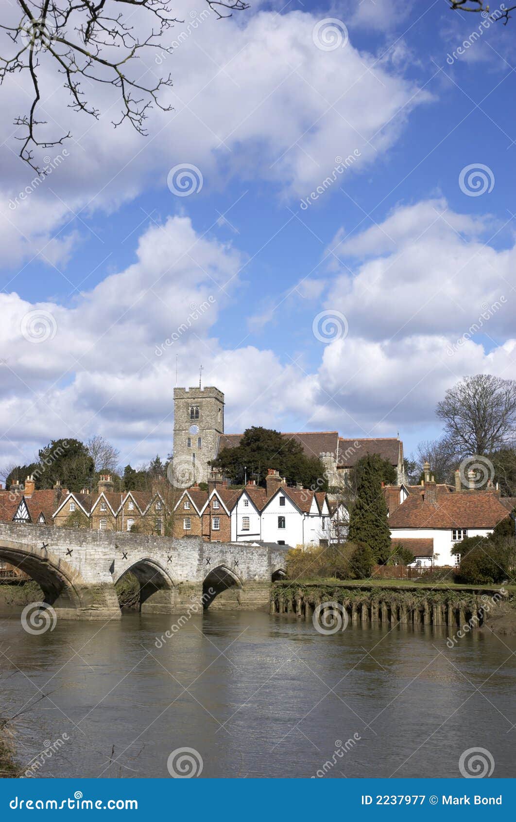 Aylesford stock image. Image of idyllic, urban, church - 2237977