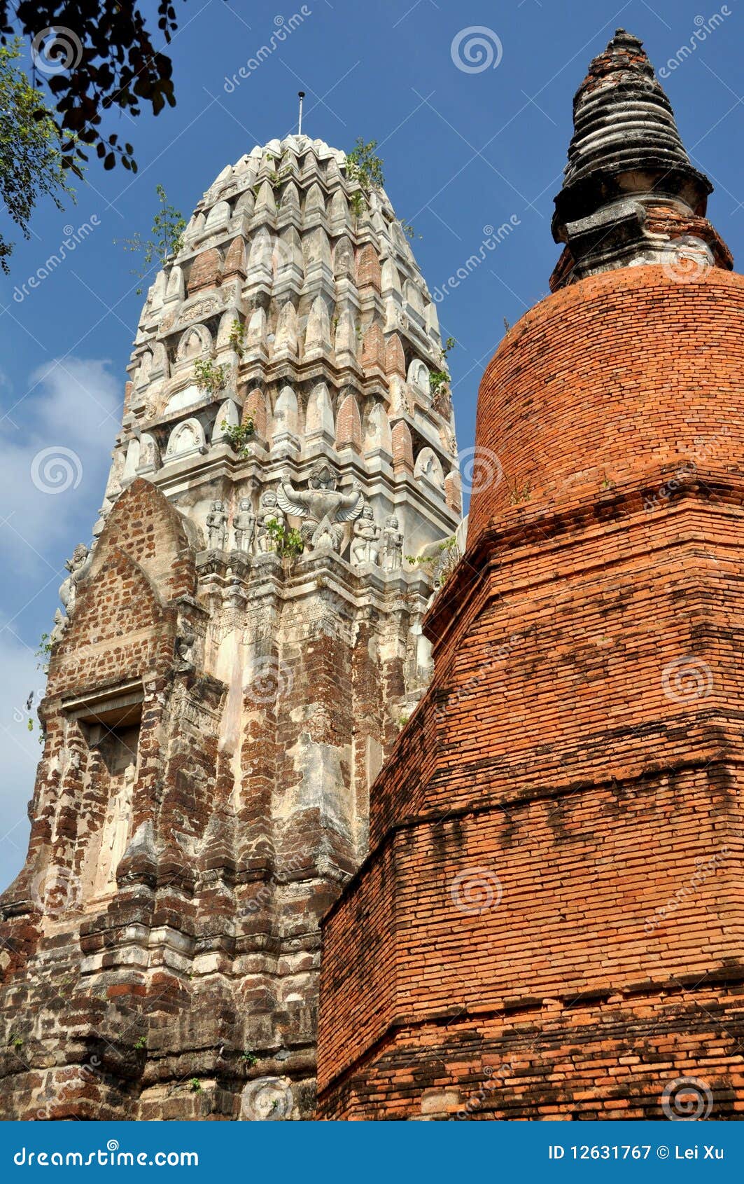 Ayutthaya, Thailand: Wat Ratcha Burana Stock Image - Image of prang ...