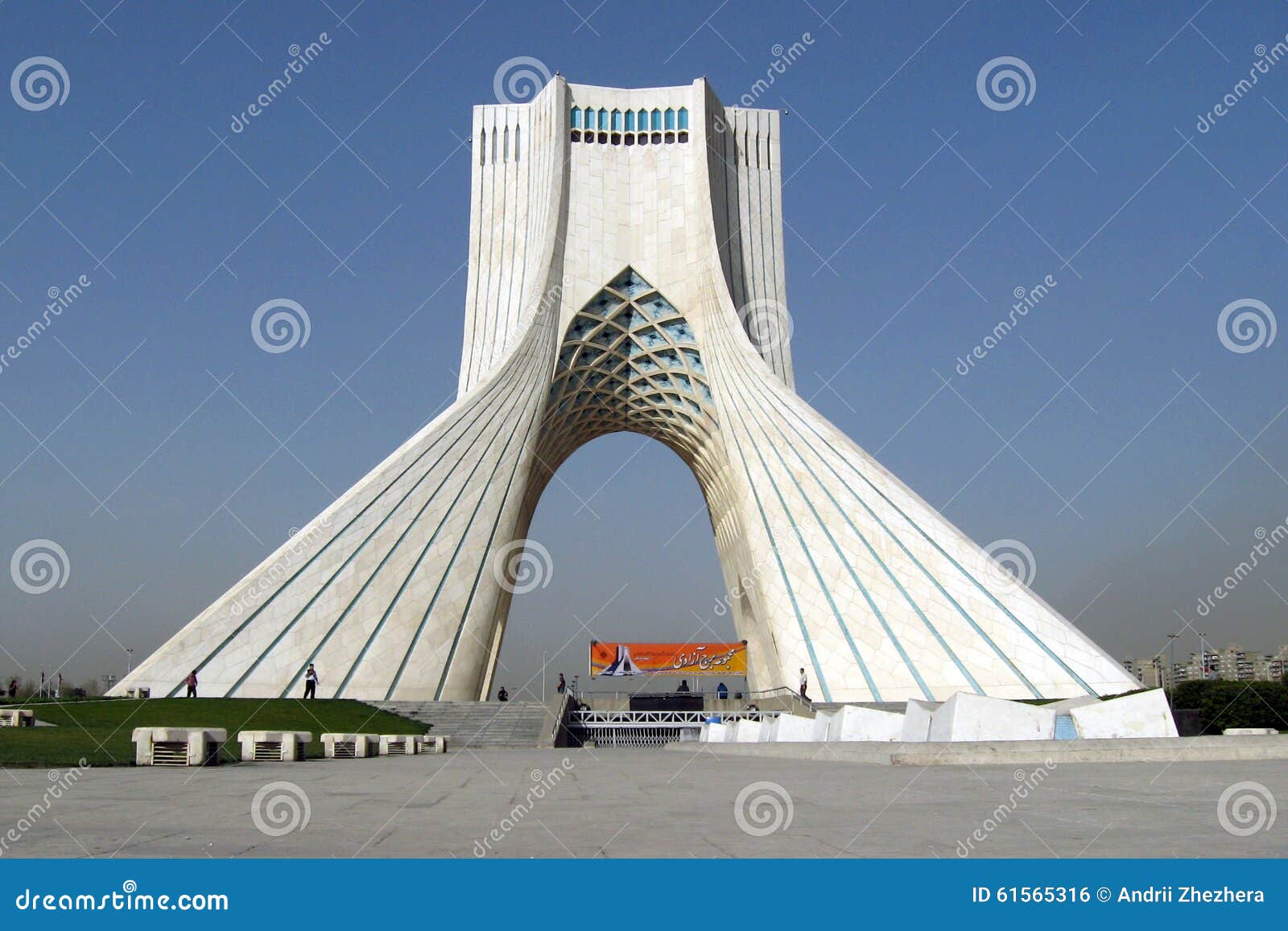 Azadi Tower, Tehran stock photo. Image of outdoor, landmark - 61565316