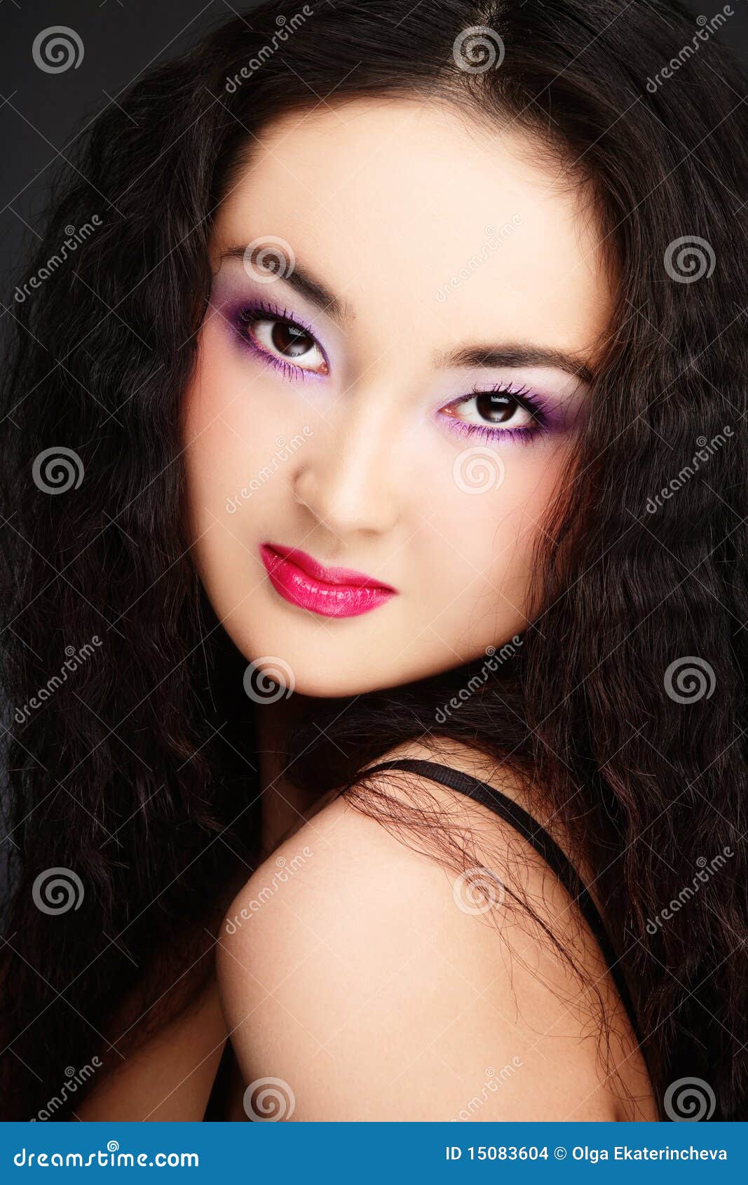 Aziatisch model stock foto. Image of aantrekkelijk, haarstijl - 15083604