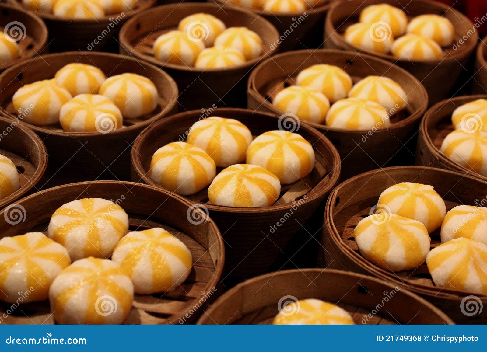 Aziatisch Straatvoedsel: Gestoomde Chinese Bollen Stock Foto - Image of ...