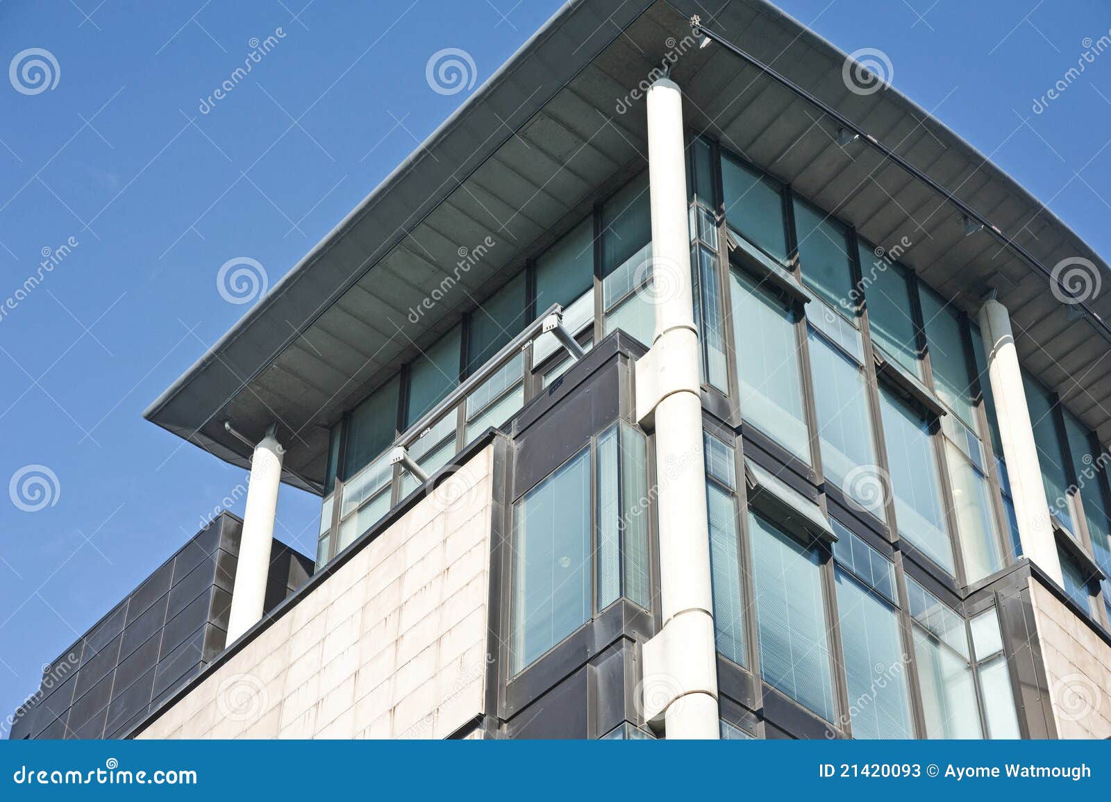 Azotea Y Detalle Del Edificio Moderno. Imagen de archivo - Imagen de azotea, constructores: 21420093