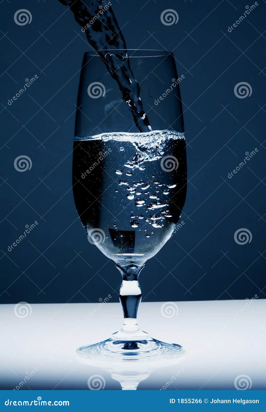 Azul puro foto de archivo. Imagen de recurso, cierre, pureza - 1855266