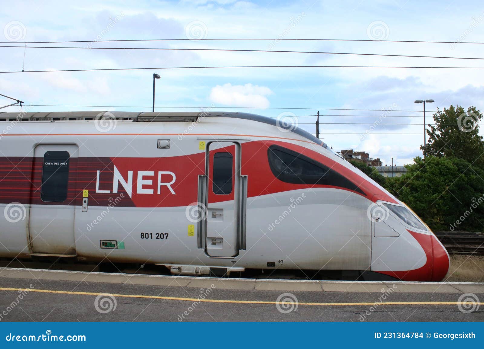 Azuma Electric Multiple Unit Train in York Station Editorial Stock ...