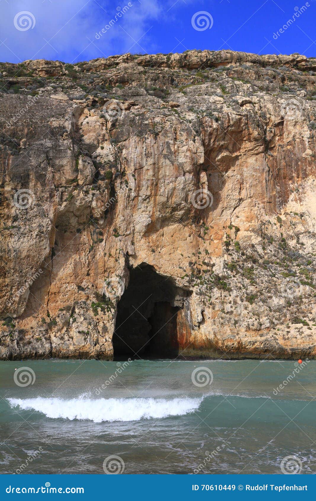 Azure Window, Gozo Malta imagen de archivo. Imagen de arenisca - 70610449