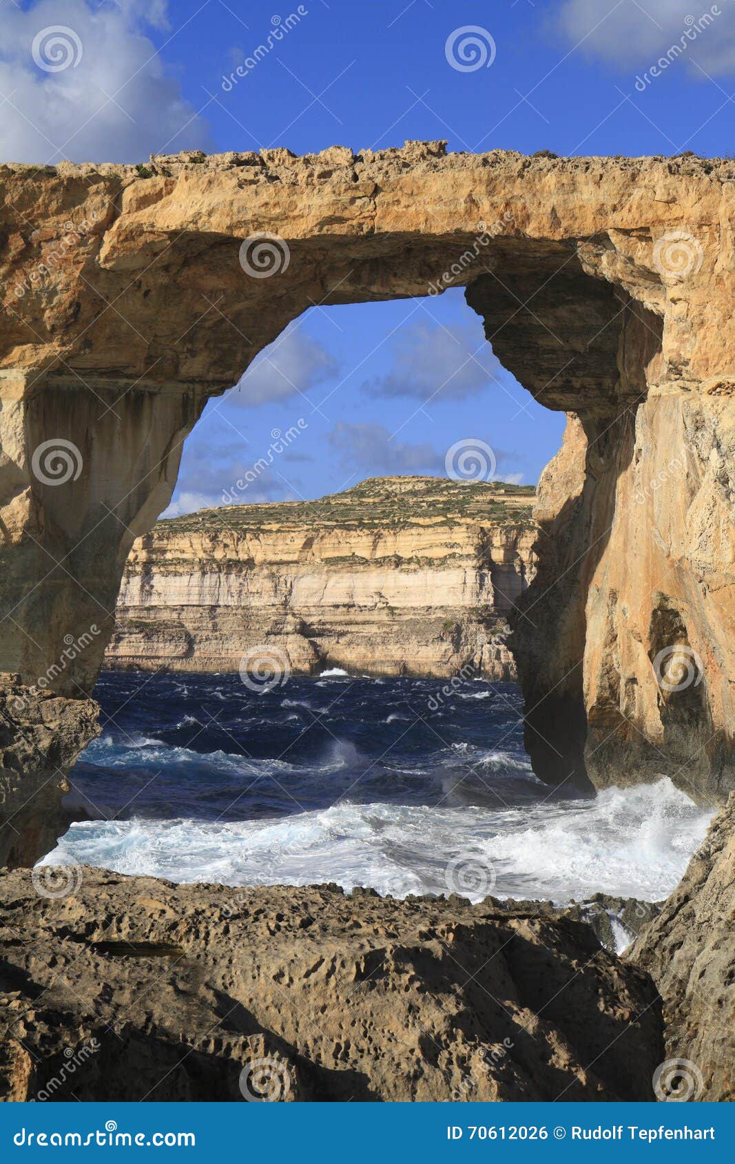 Azure Window, Gozo Malta foto de archivo. Imagen de maltés - 70612026