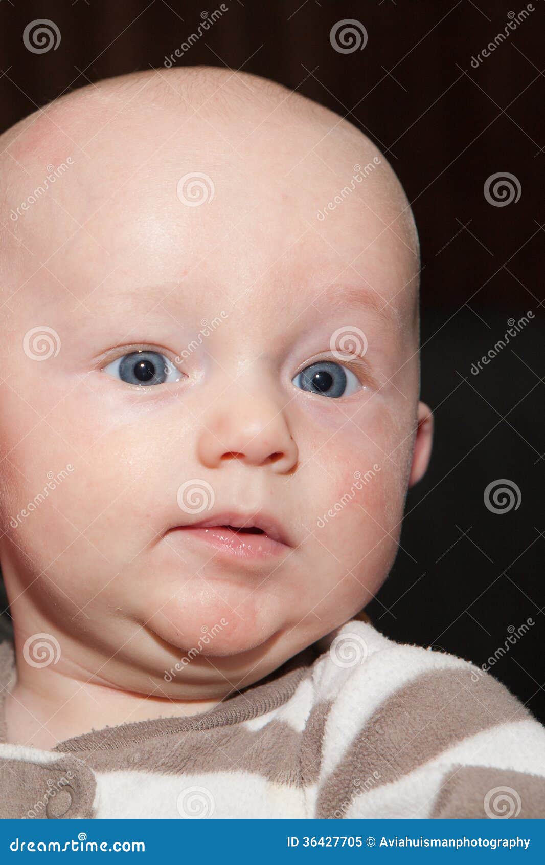 Bébé garçon chauve image stock. Image du visage, nourrisson - 36427705