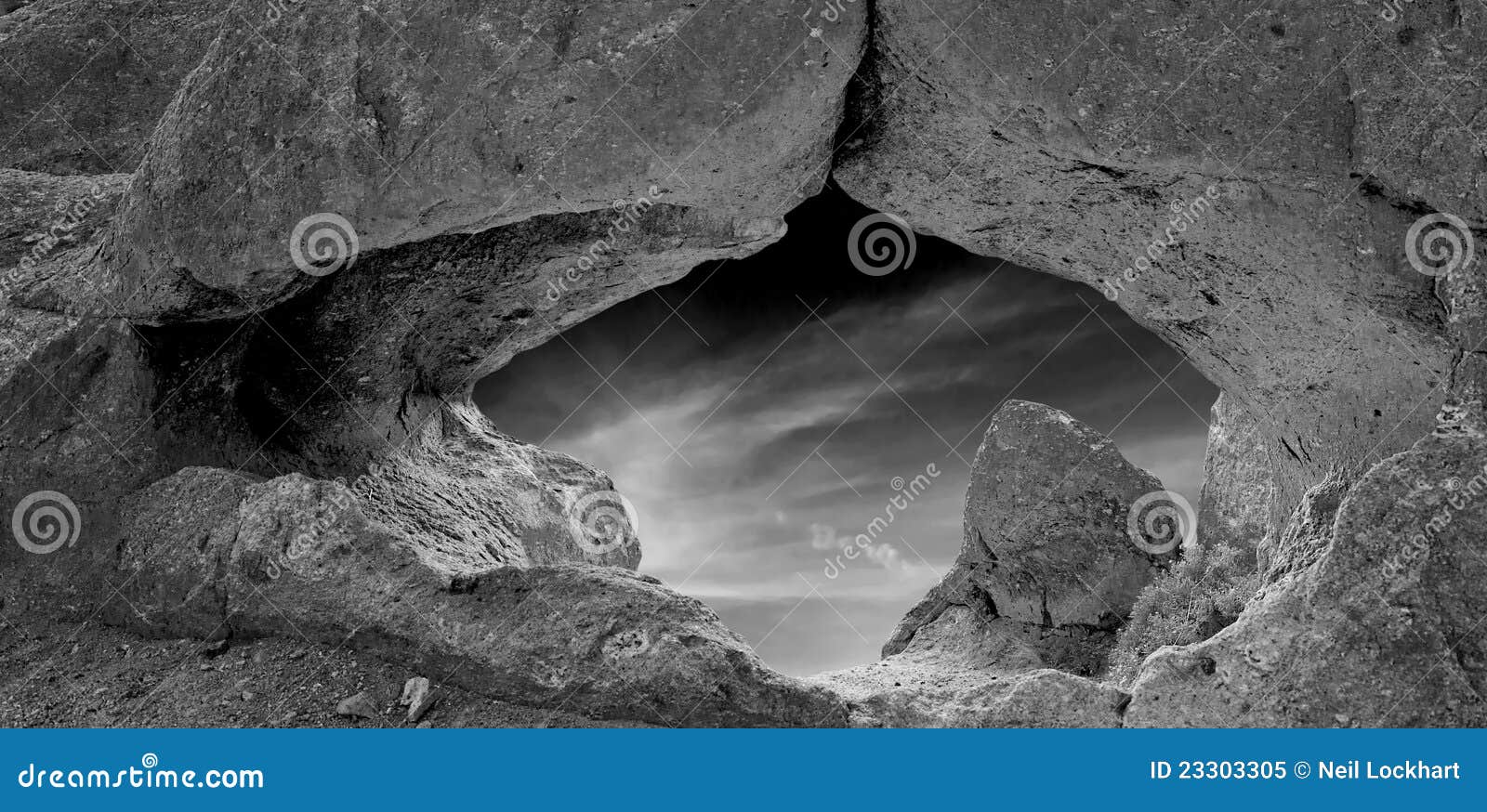 B&W Rock Window Arch stock image. Image of nature - 23303305
