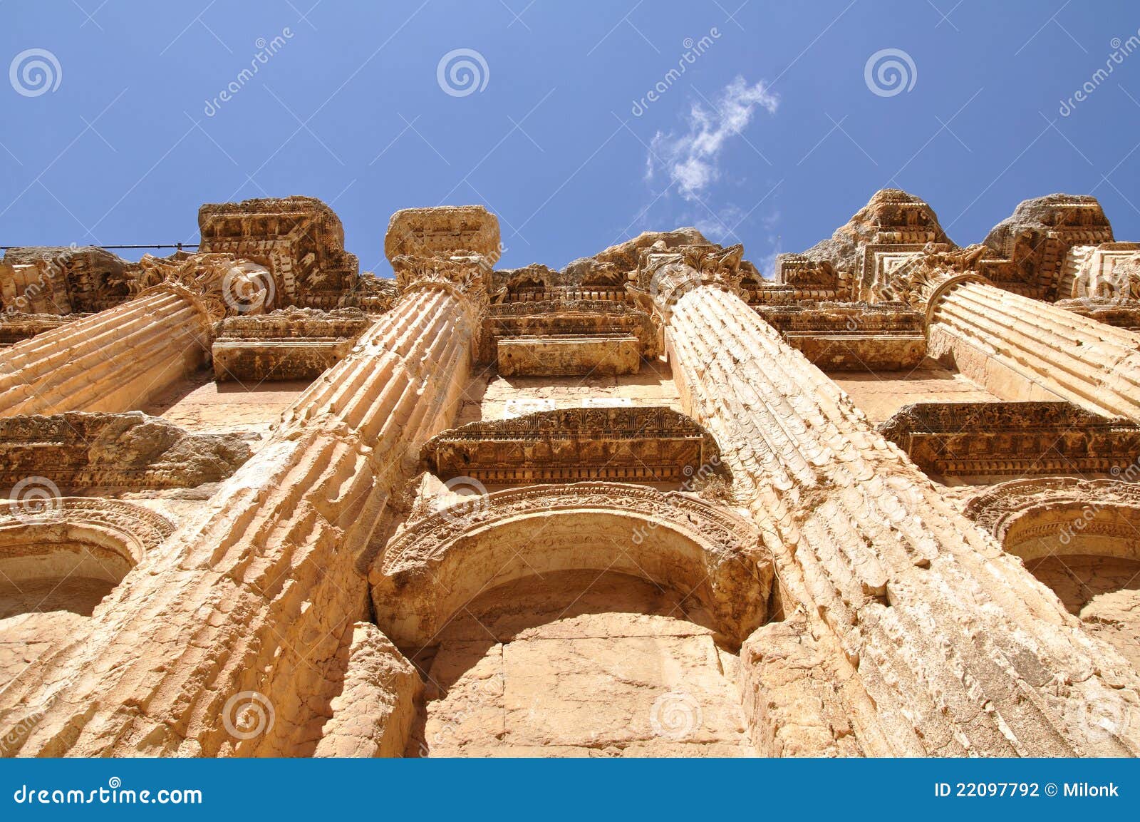 Baalbek Baahus Tempel; Der Libanon Stockfoto - Bild von spalte ...