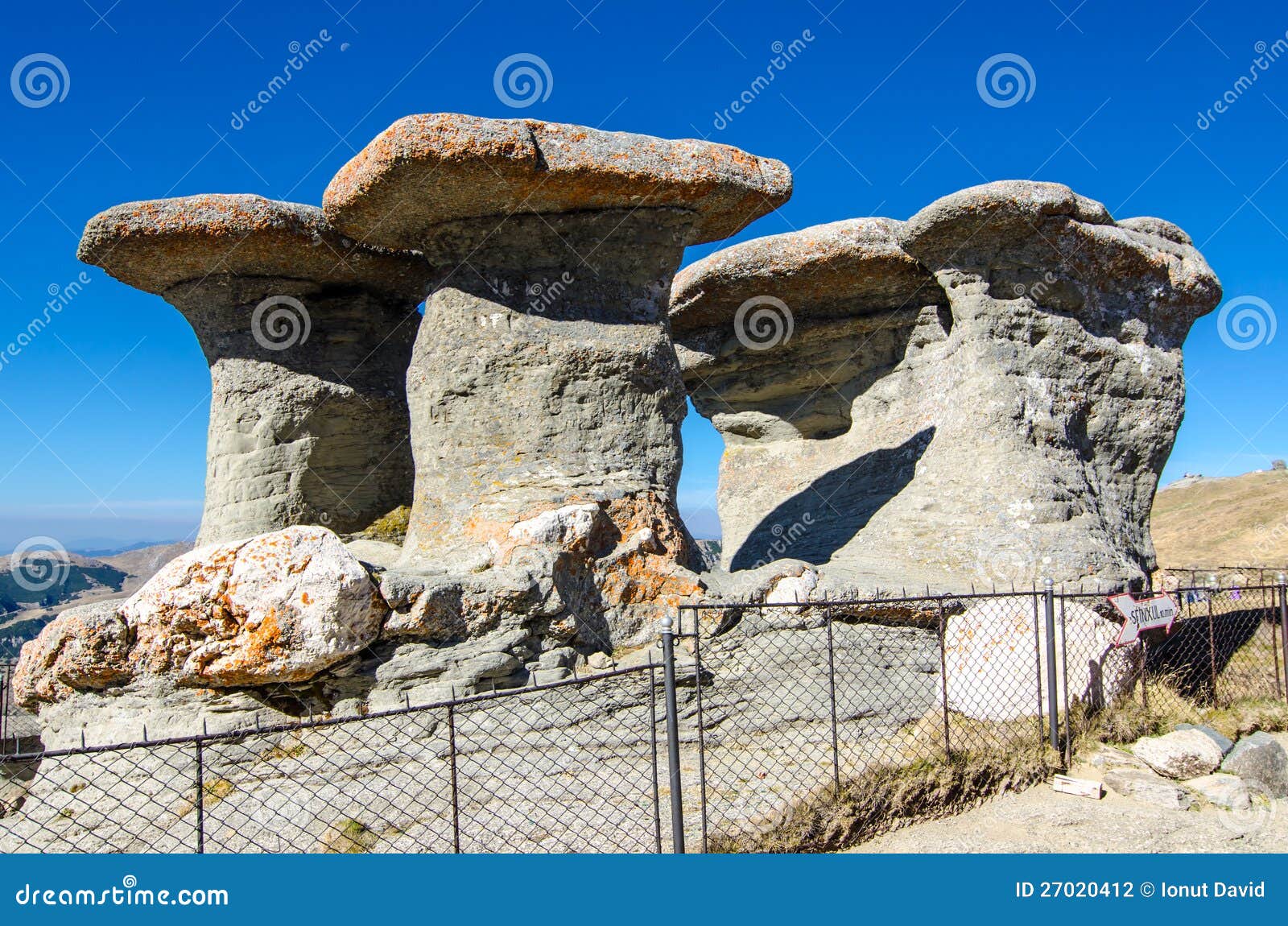 Babele photo stock. Image du géologique, attraction, pierre - 27020412