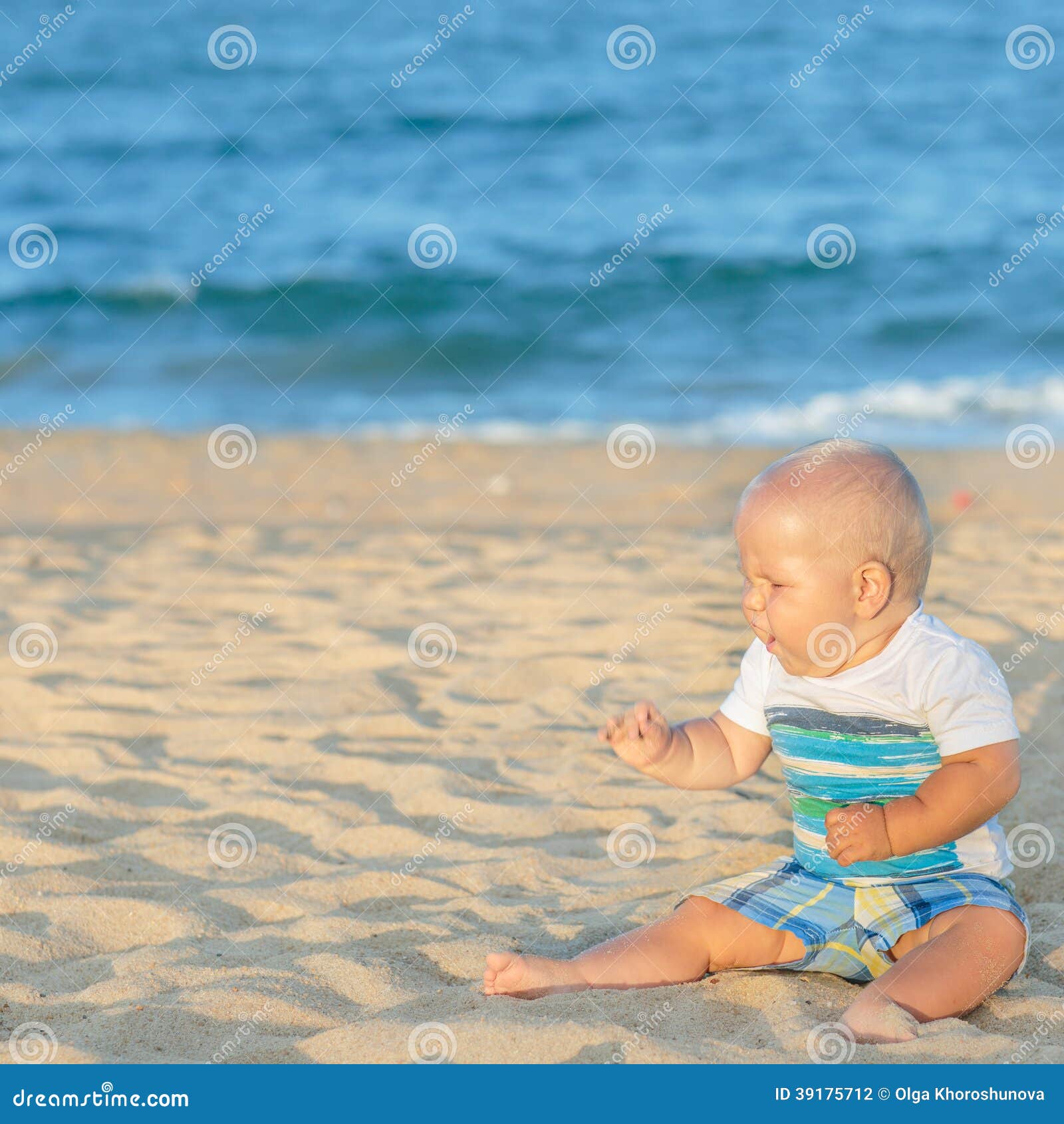 Baby on the beach stock photo. Image of people, lifestyle - 39175712